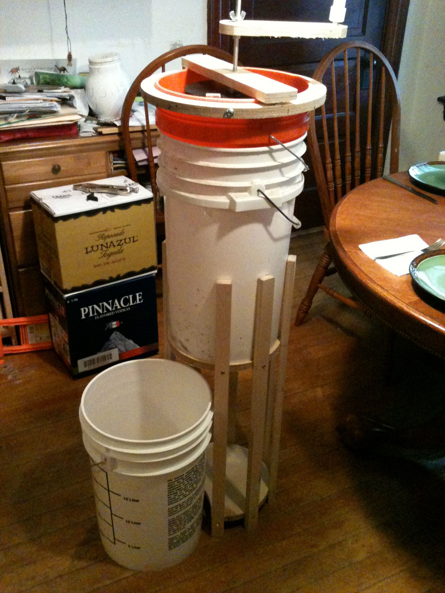 Honey Extractor : 11 Steps (with Pictures) - Instructables