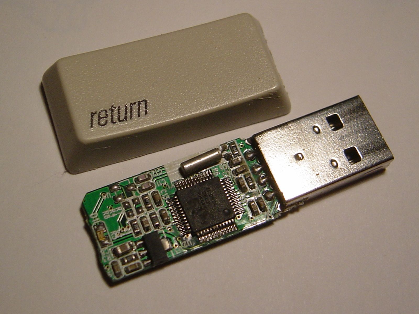 Apple Retro Pendrive : 6 Steps (with Pictures) - Instructables