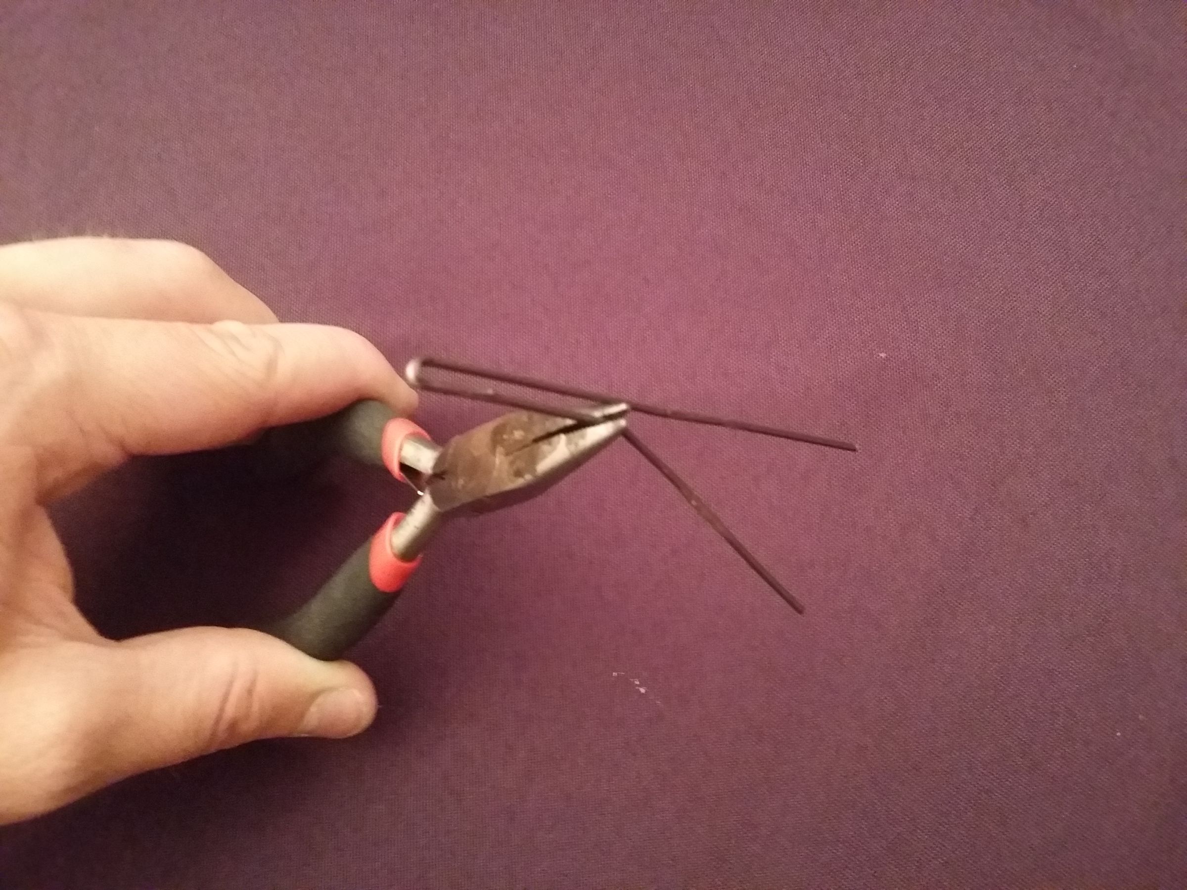 Paperclip Grappling Hook : 6 Steps (with Pictures) - Instructables
