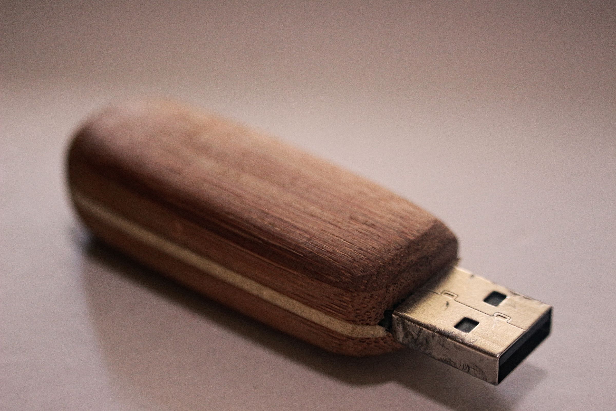 Wooden USB-stick : 7 Steps (with Pictures) - Instructables