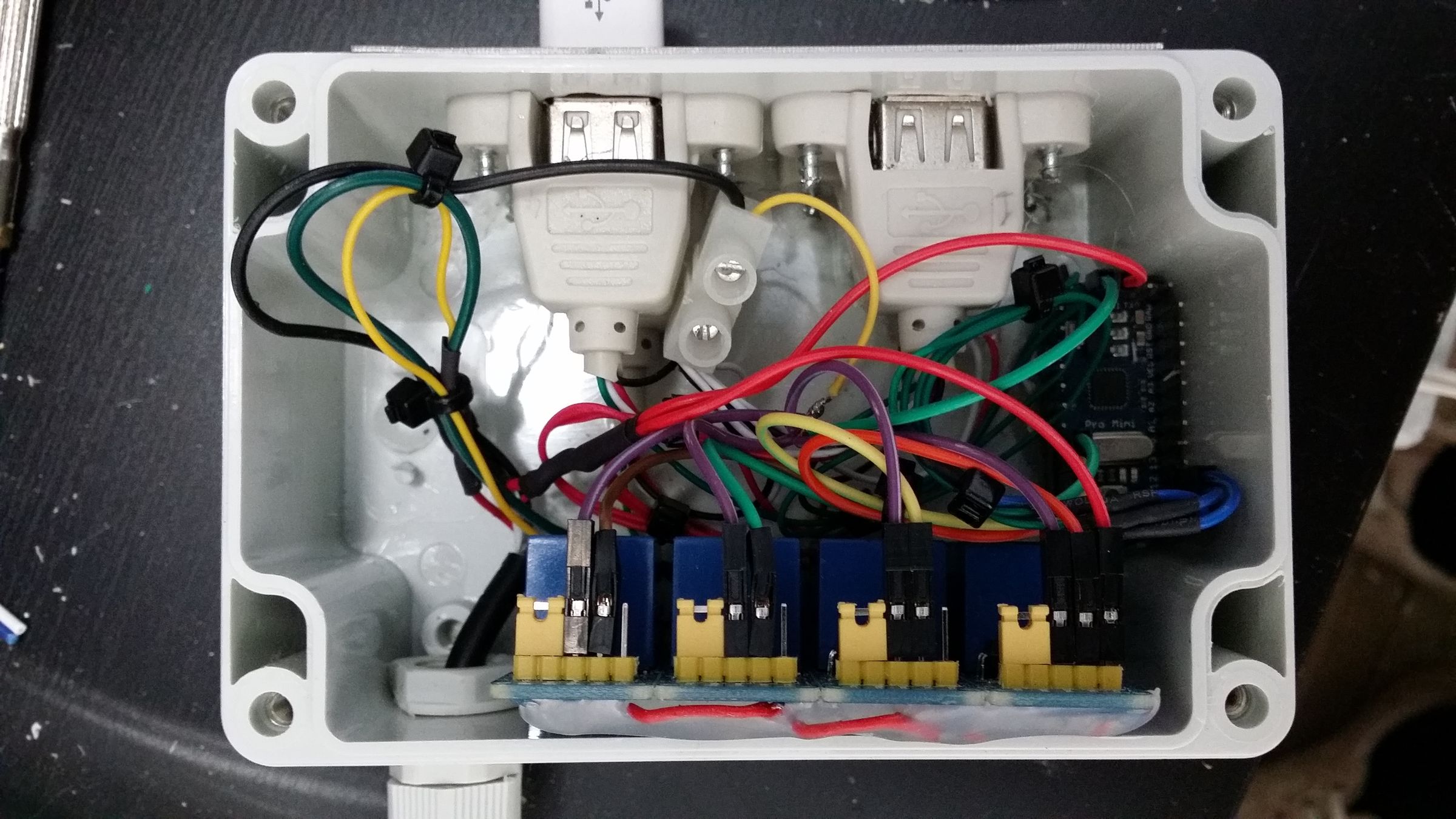 Game Show Buzz in System : 9 Steps - Instructables