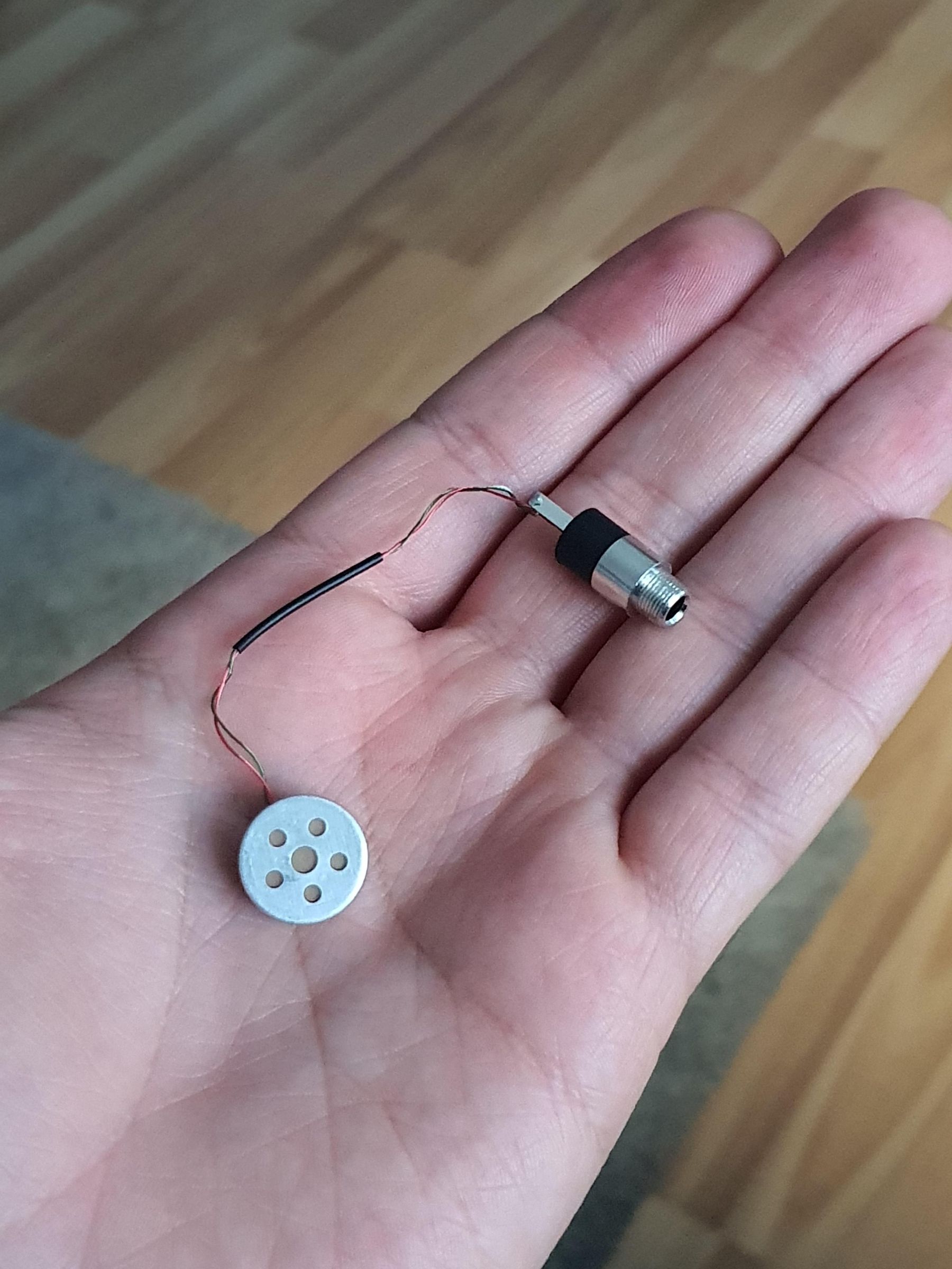 NE5534 Microphone Preamplifier and Vibration Reducer : 3 Steps (with ...