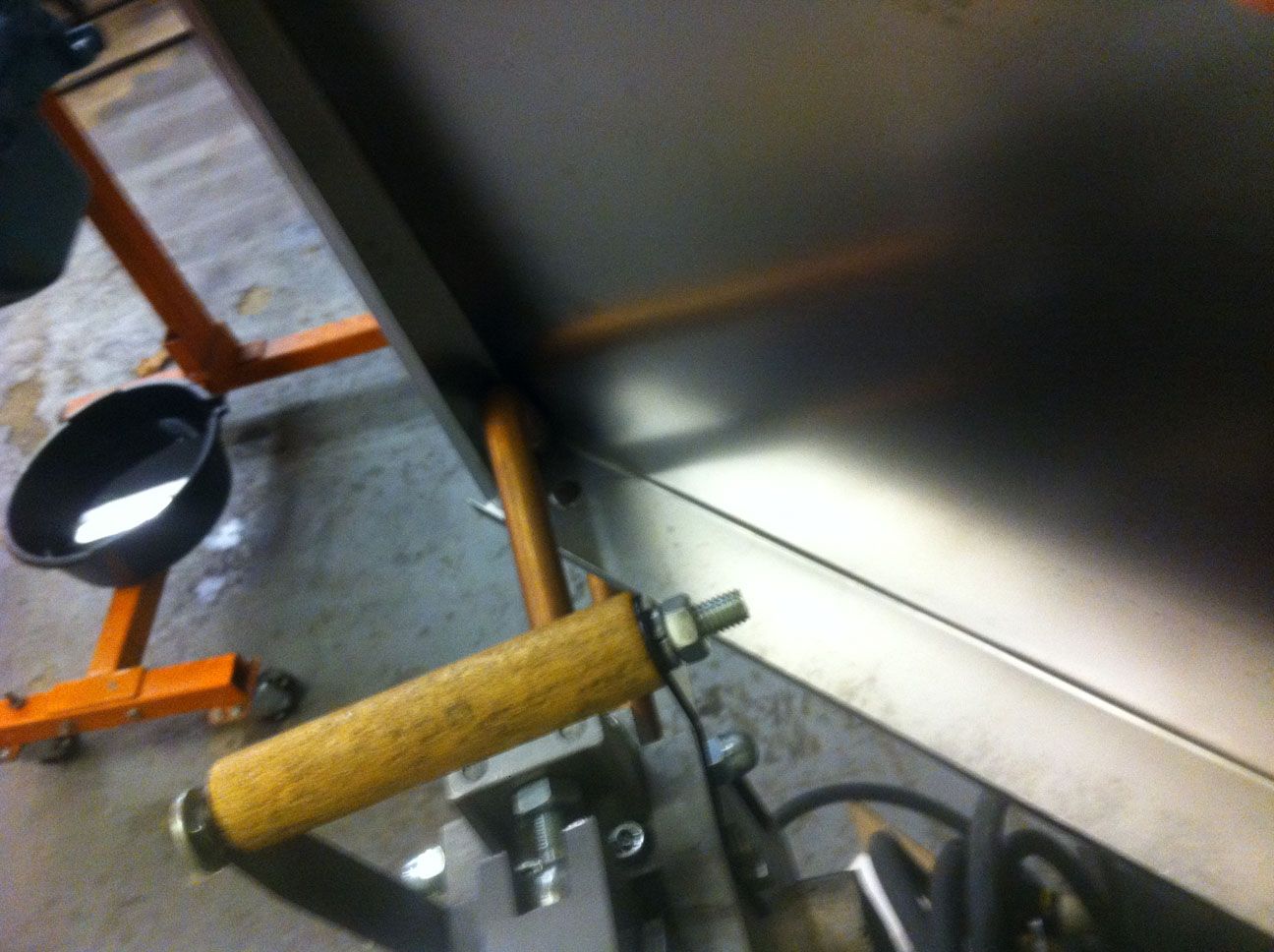 Inexpensive DIY LED Lightbox for Tracing : 9 Steps (with Pictures ...