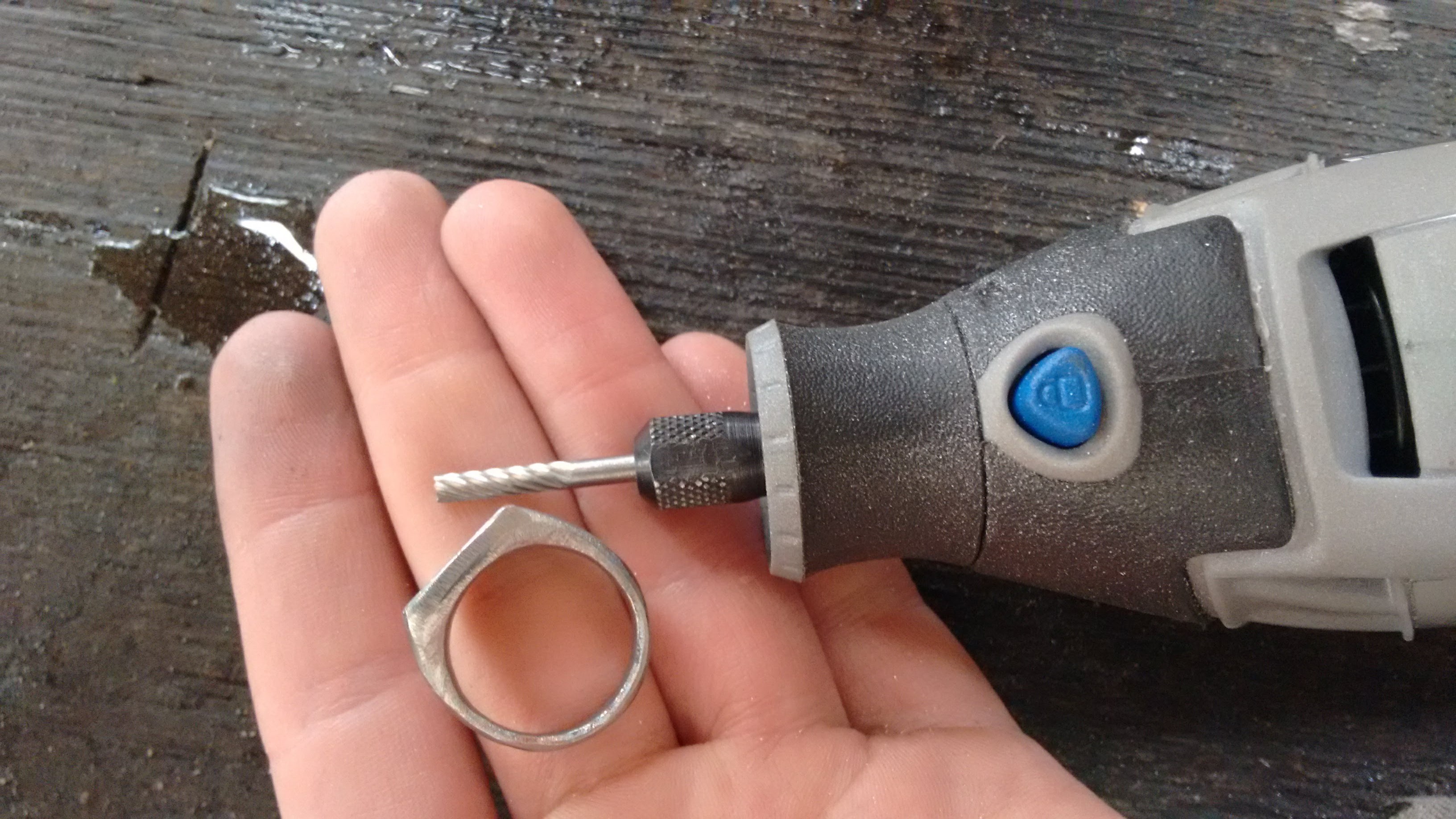 Steel Nut to Signet Ring : 4 Steps (with Pictures) - Instructables