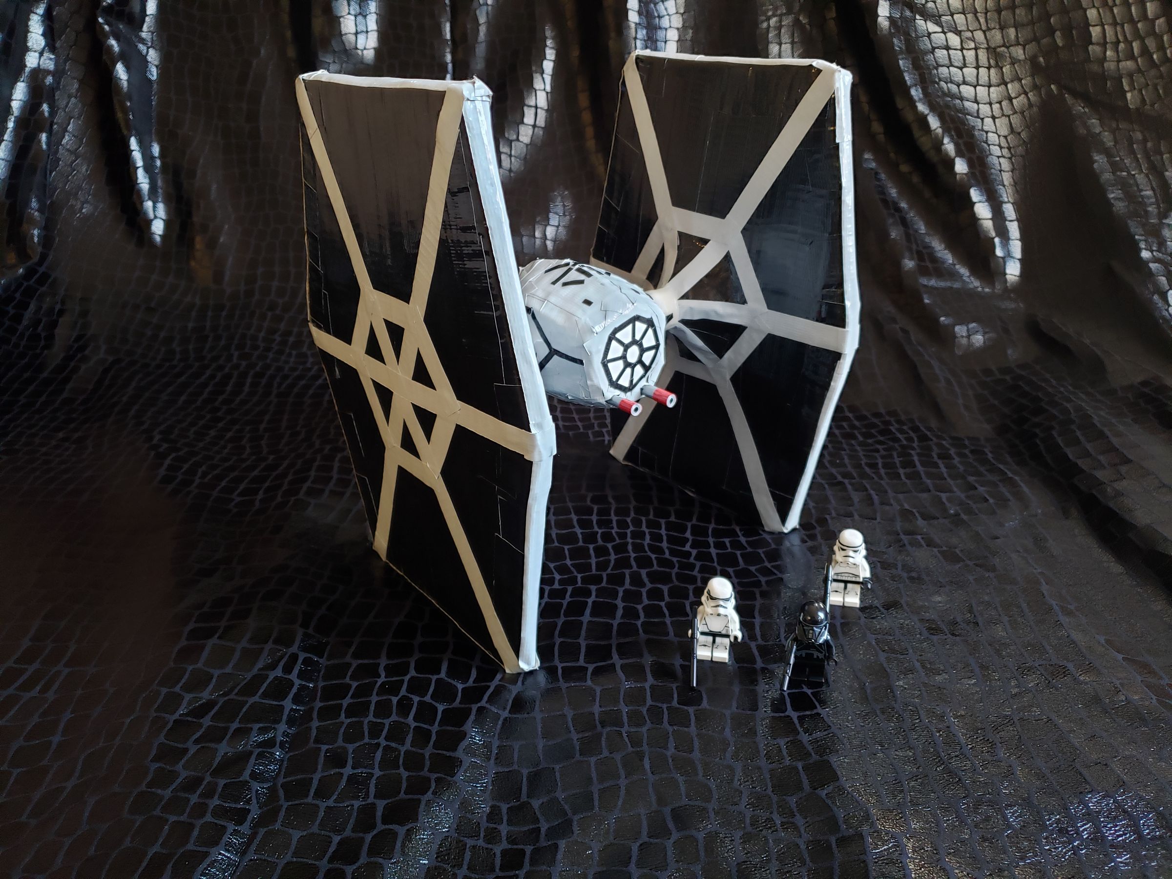 Tie Fighter : 14 Steps (with Pictures) - Instructables