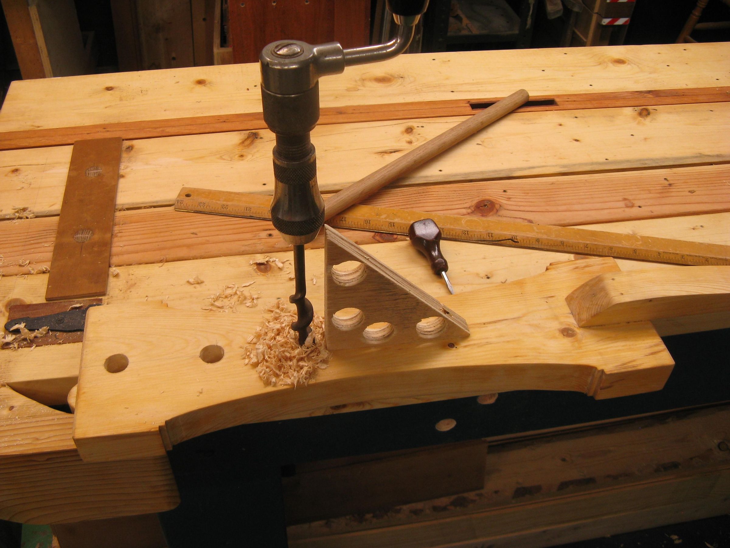 English-style Joinery Workbench : 8 Steps (with Pictures) - Instructables