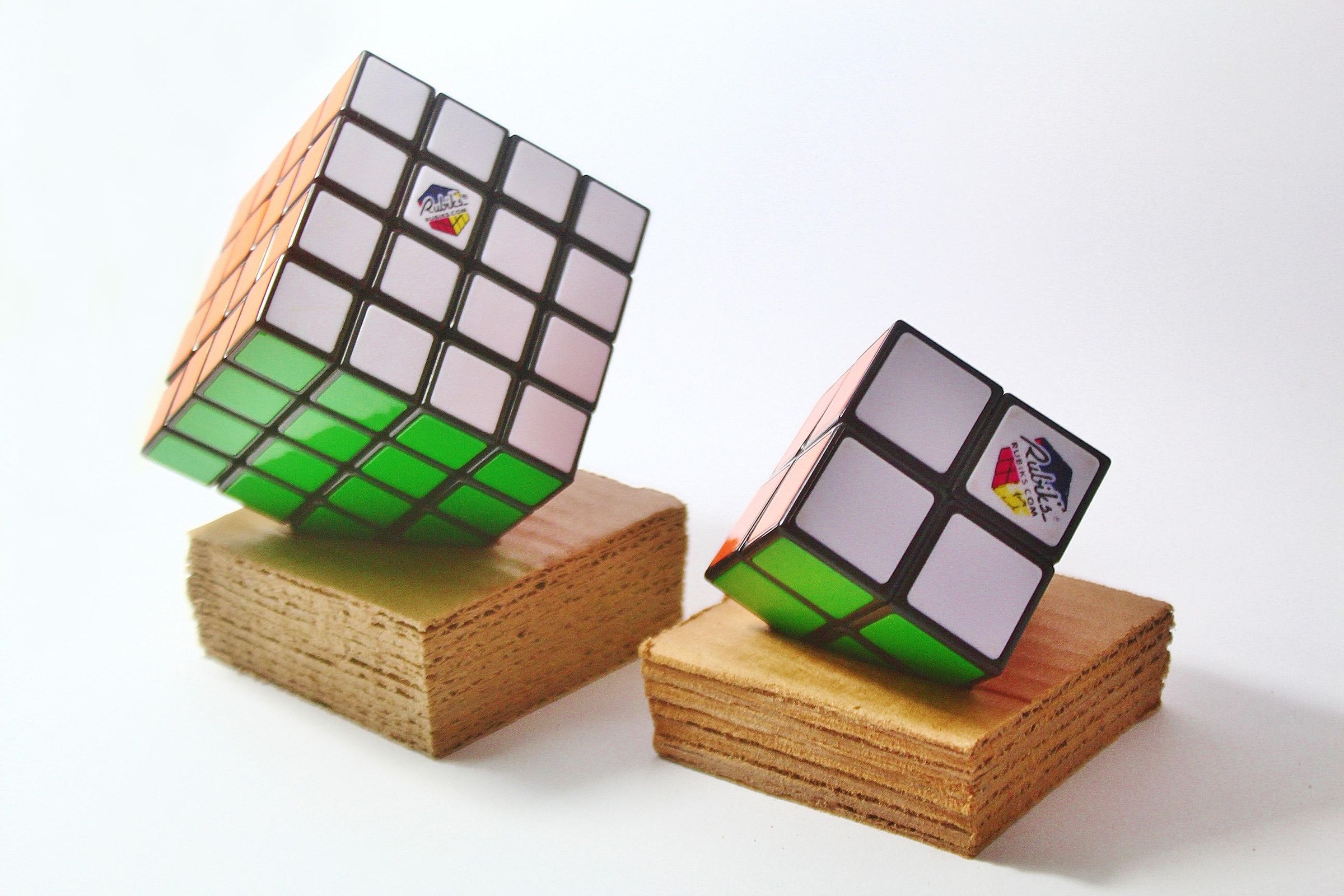 Easy, Yet Stylish Cardboard Rubiks Cube Stand. : 7 Steps (with Pictures ...