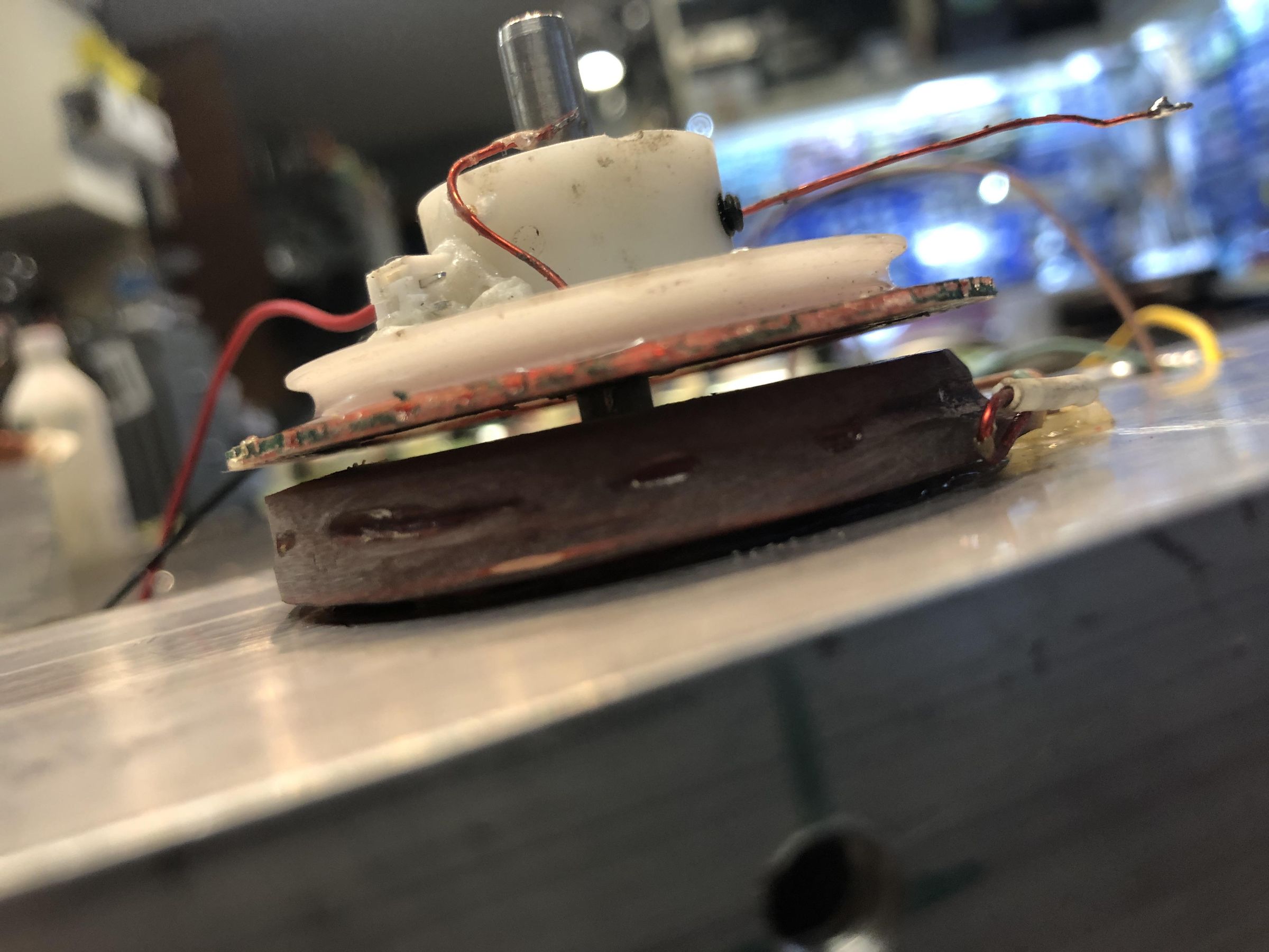 " Tachyscope CRT " a POV Display Project : 5 Steps - Instructables