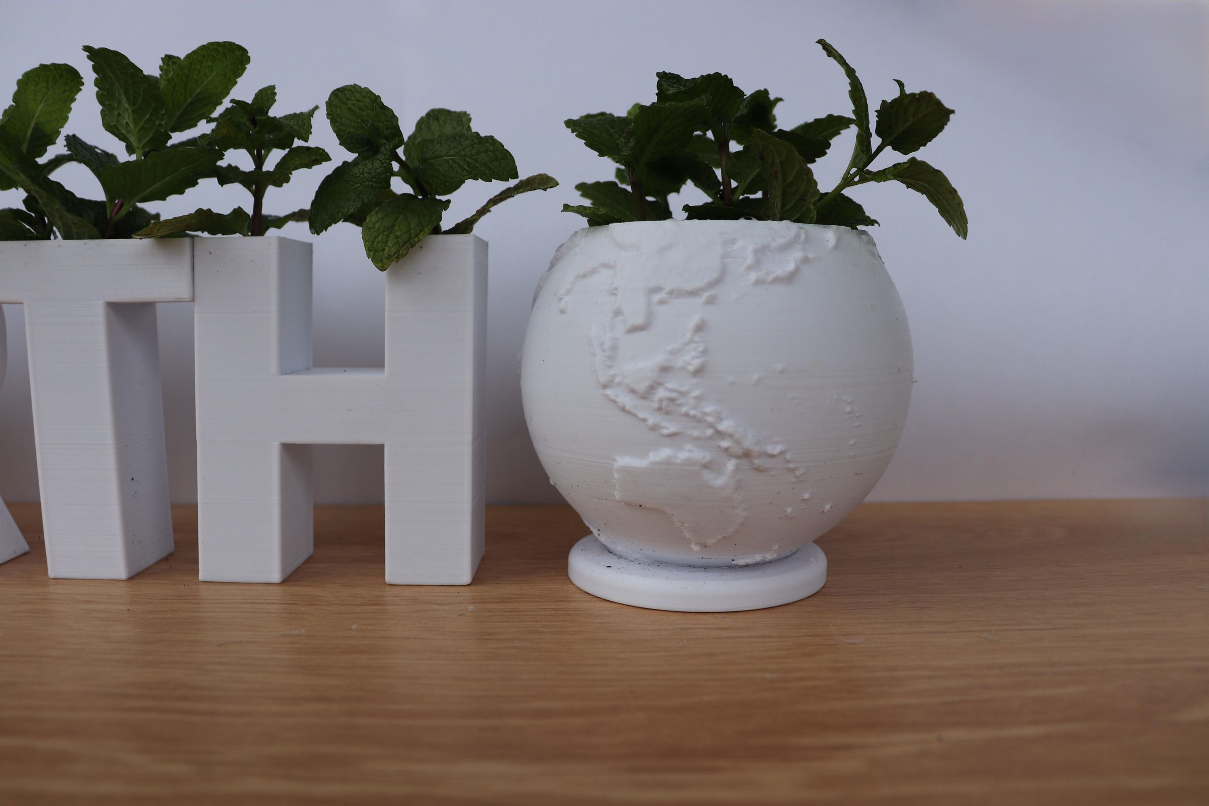 Home Text Planters : 4 Steps - Instructables