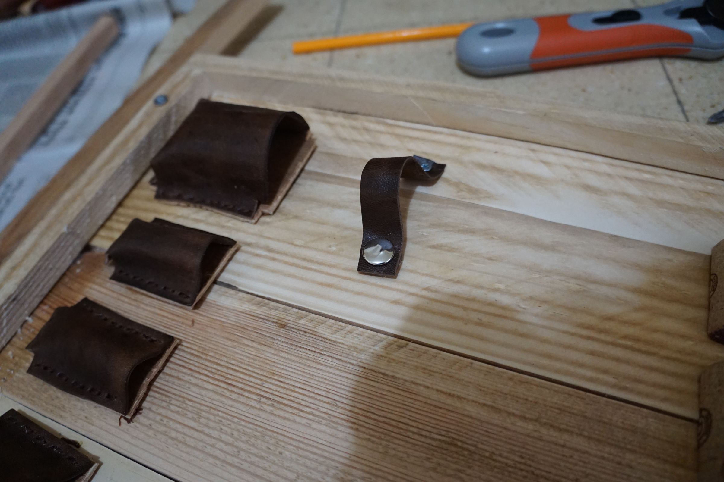 Leather Tools Wooden Box : 10 Steps (with Pictures) - Instructables