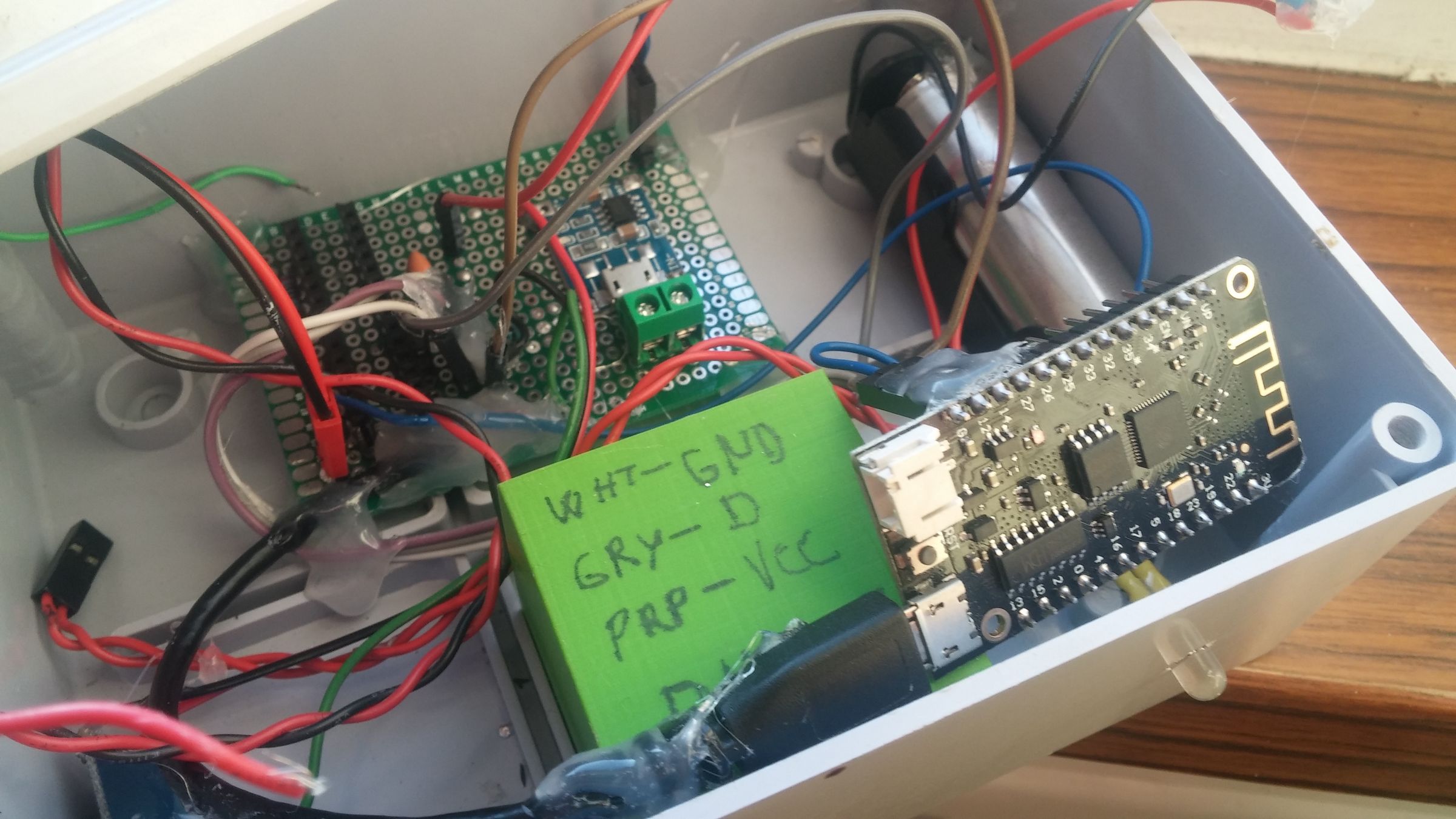 NaTaLia Weather Station: Arduino Solar Powered Weather Station Done the ...