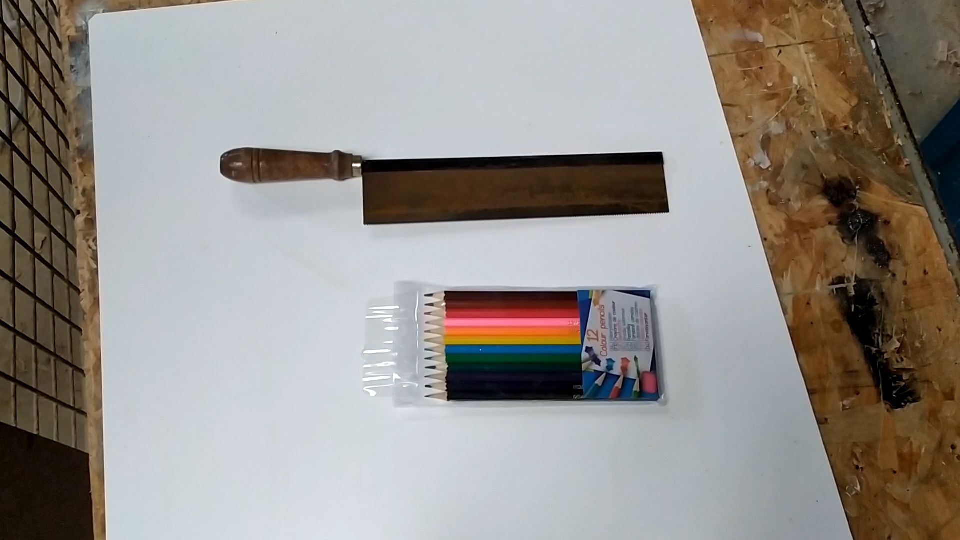 Solitaire Game With Crayons : 6 Steps (with Pictures) - Instructables