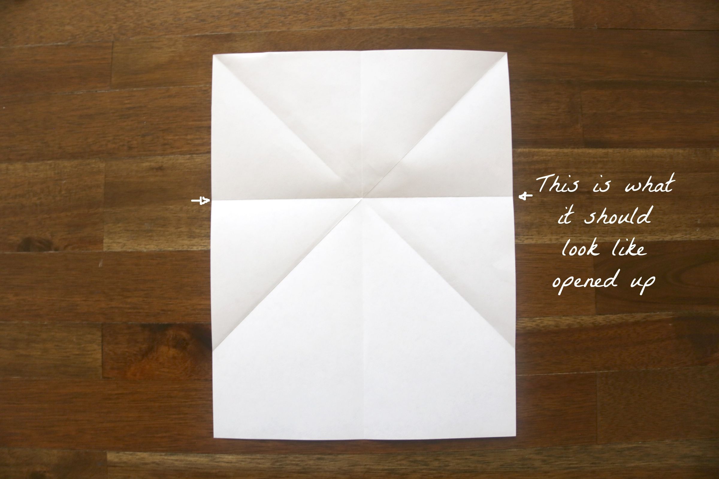 Finest Paper Plane : 4 Steps (with Pictures) - Instructables