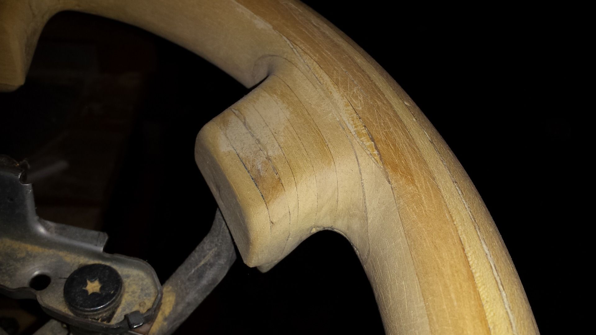 Rebuild a Steering Wheel With Wood : 15 Steps (with Pictures ...