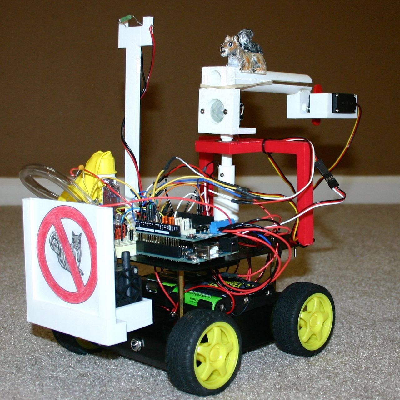 Squirrel Chasing Robot : 15 Steps (with Pictures) - Instructables