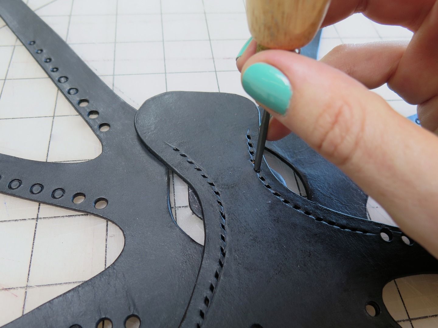 Leather Octopus Sandals : 28 Steps (with Pictures) - Instructables