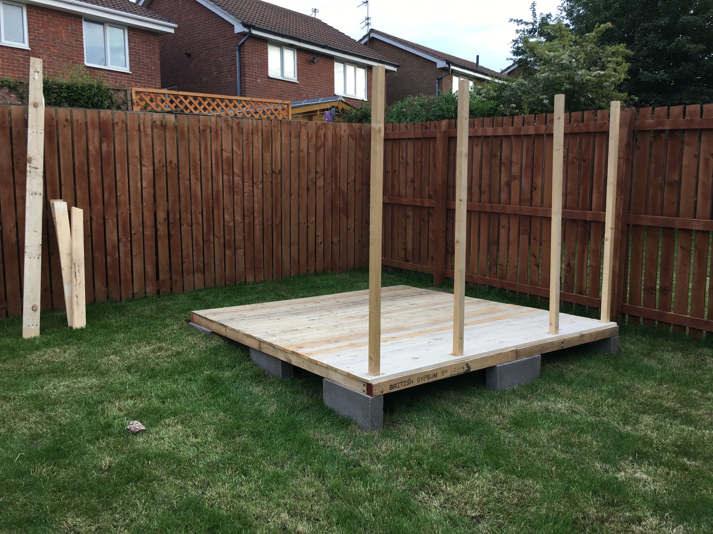 Custom Solar Powered Playhouse With Built in DIY Powerwall! : 7 Steps ...
