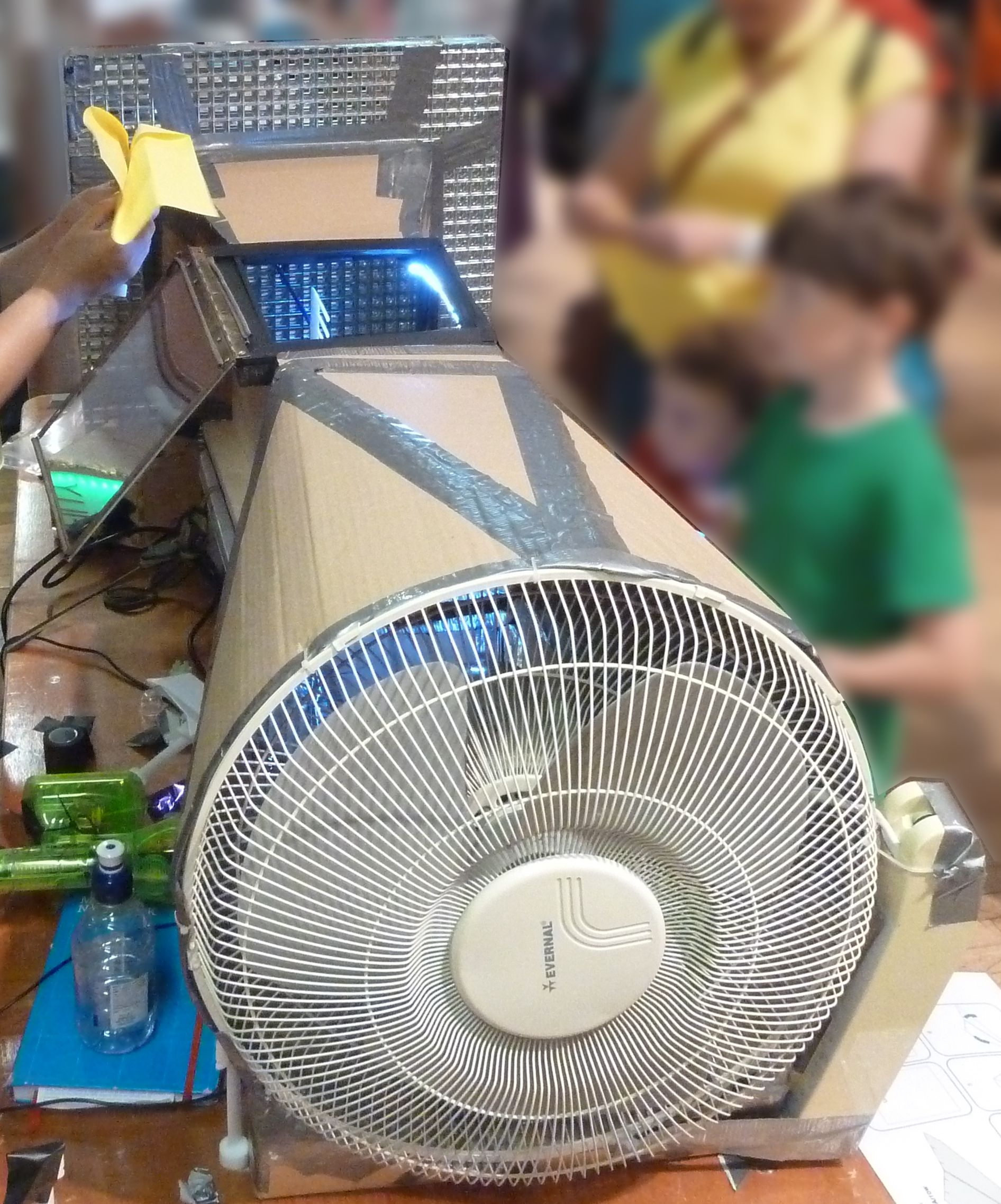 Paper Aeroplane Wind Tunnel : 7 Steps (with Pictures) - Instructables