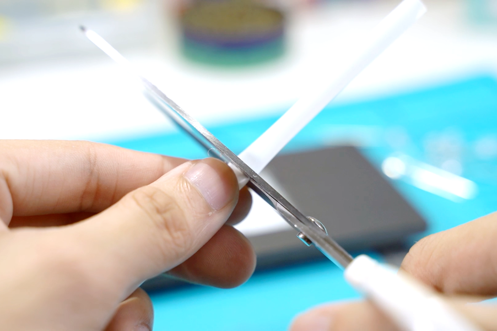 DIY Cardboard Smartphone Film Scanner : 19 Steps (with Pictures ...