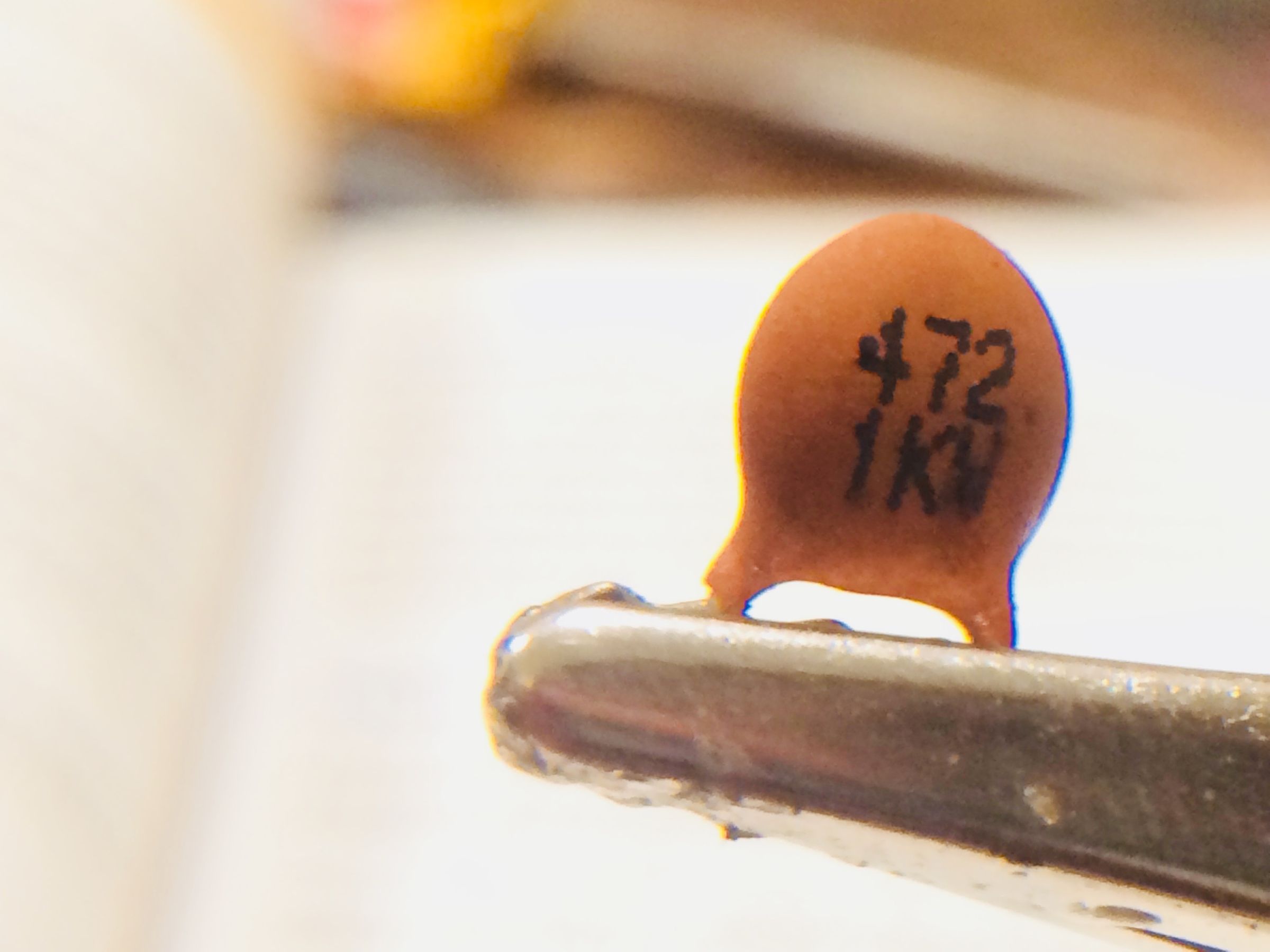 How to Deduce the Polarity of Common Electronics Components : 7 Steps ...