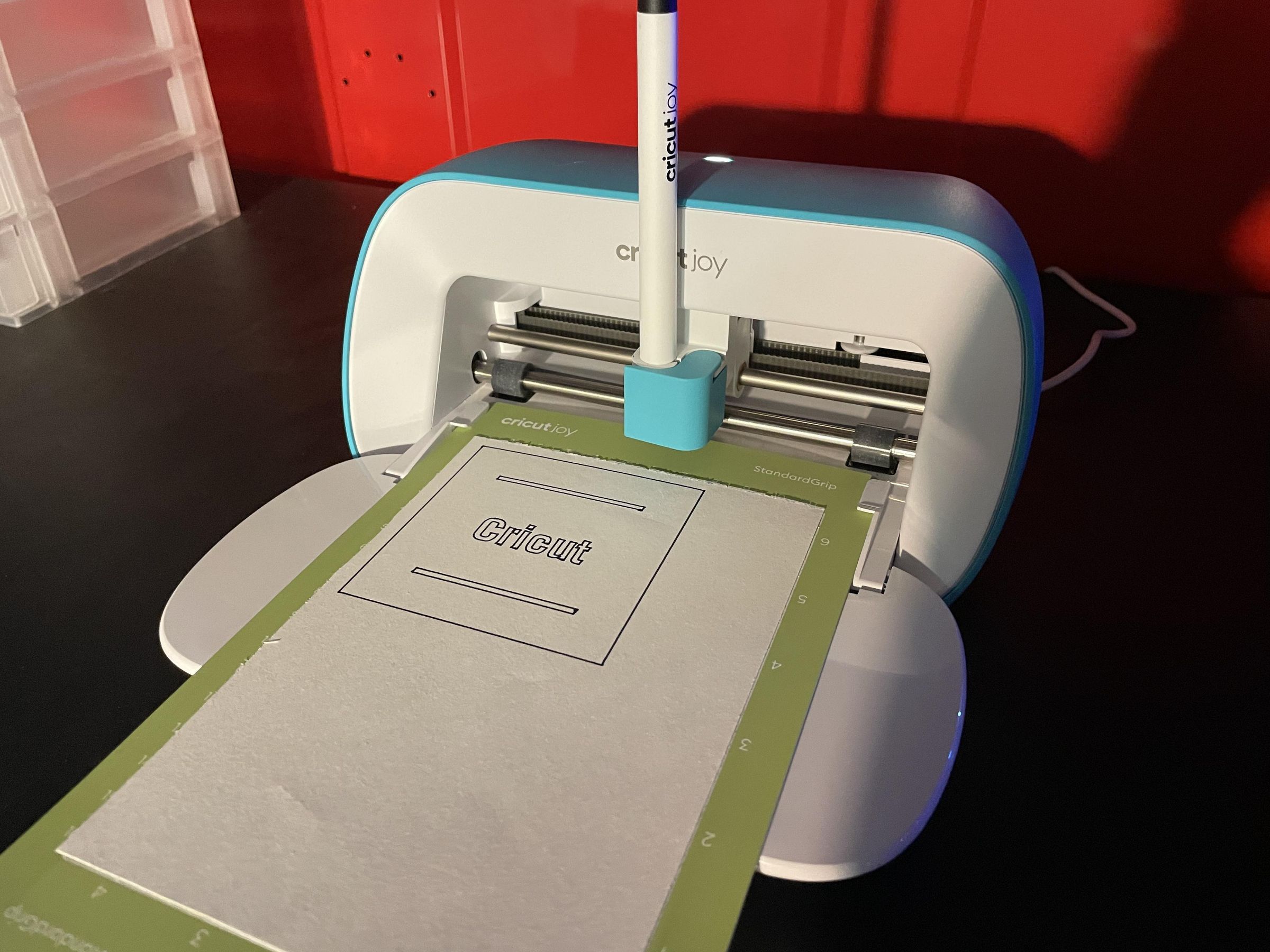 Paper Label With a Cricut! - Instructables