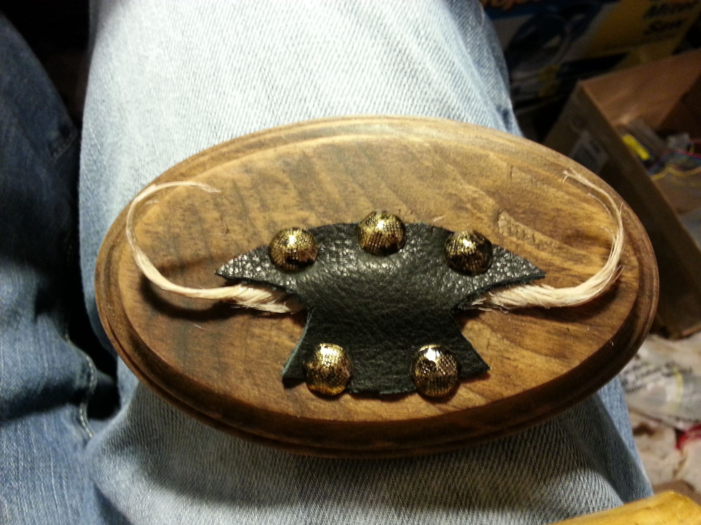 Mounted "Hipster" Mustache : 7 Steps (with Pictures) - Instructables