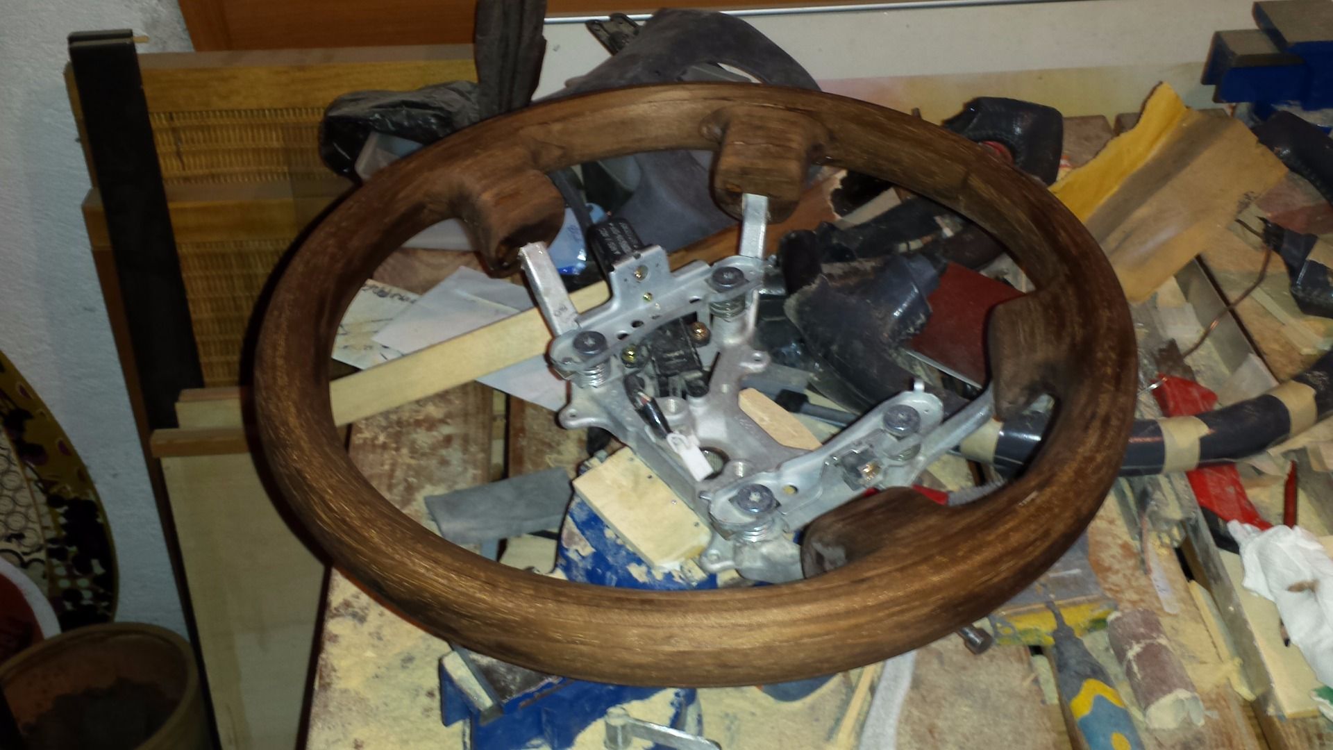 Rebuild a Steering Wheel With Wood : 15 Steps (with Pictures ...