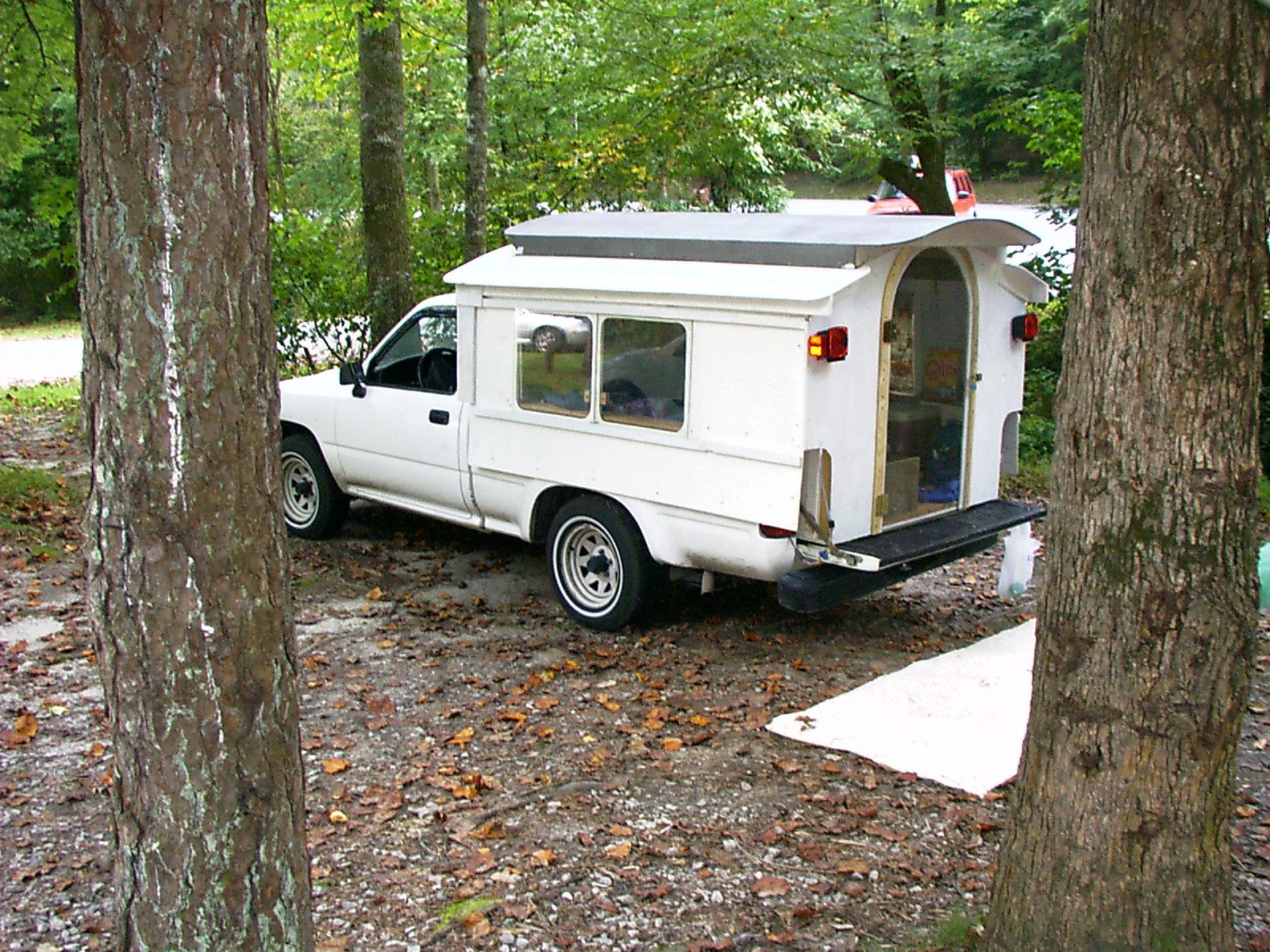 Plywood Shack Pickup Camper : 6 Steps (with Pictures) - Instructables