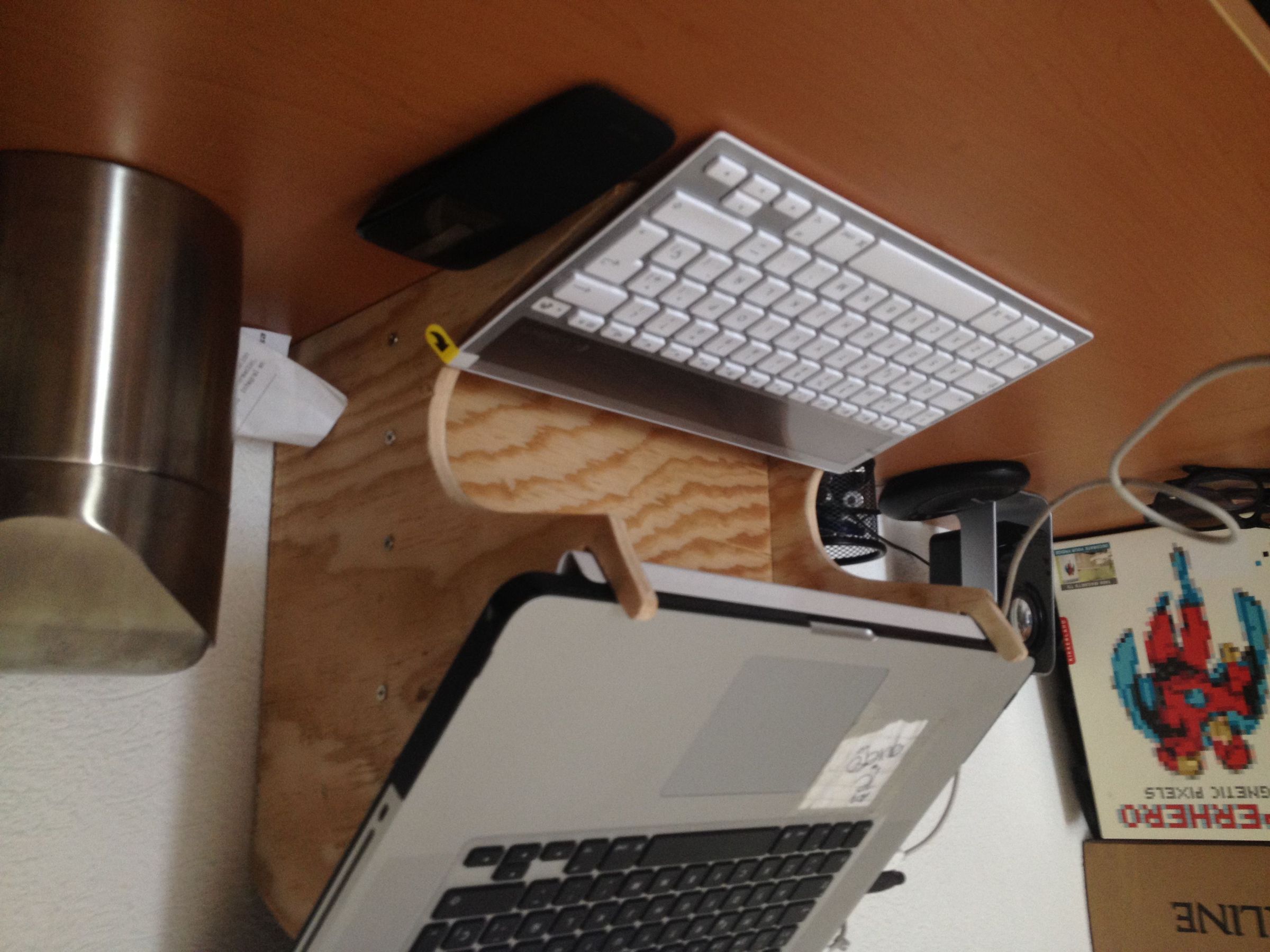 Wood Laptop Stand for Desktop With Fans and Stuff : 5 Steps - Instructables