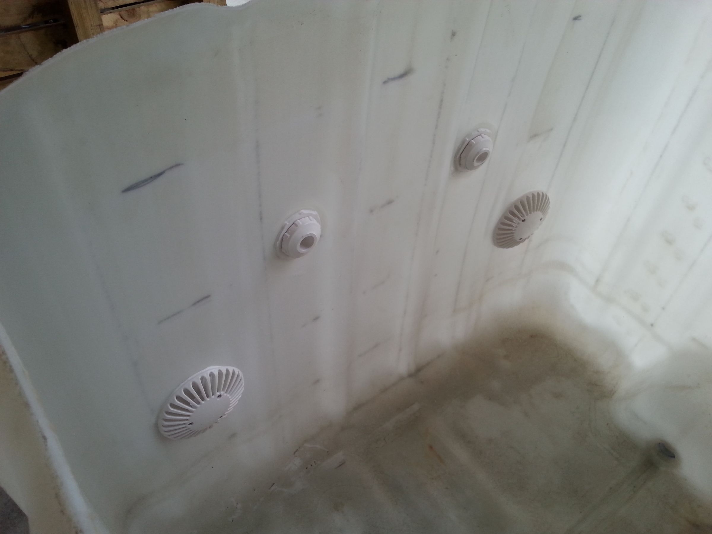 IBC Above Ground Plunge Pool : 9 Steps (with Pictures) - Instructables