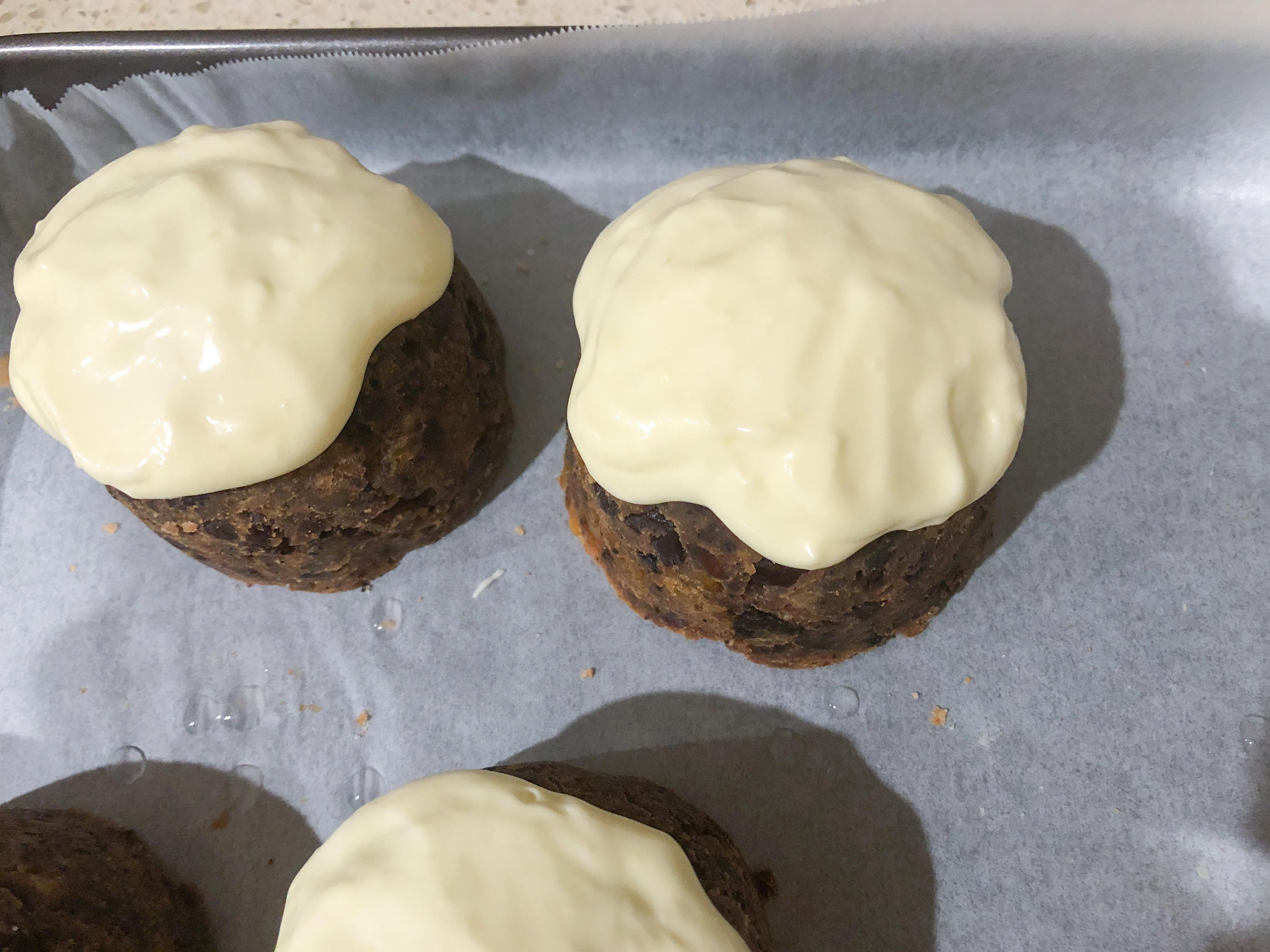 Mini Christmas Pudding : 9 Steps (with Pictures) - Instructables