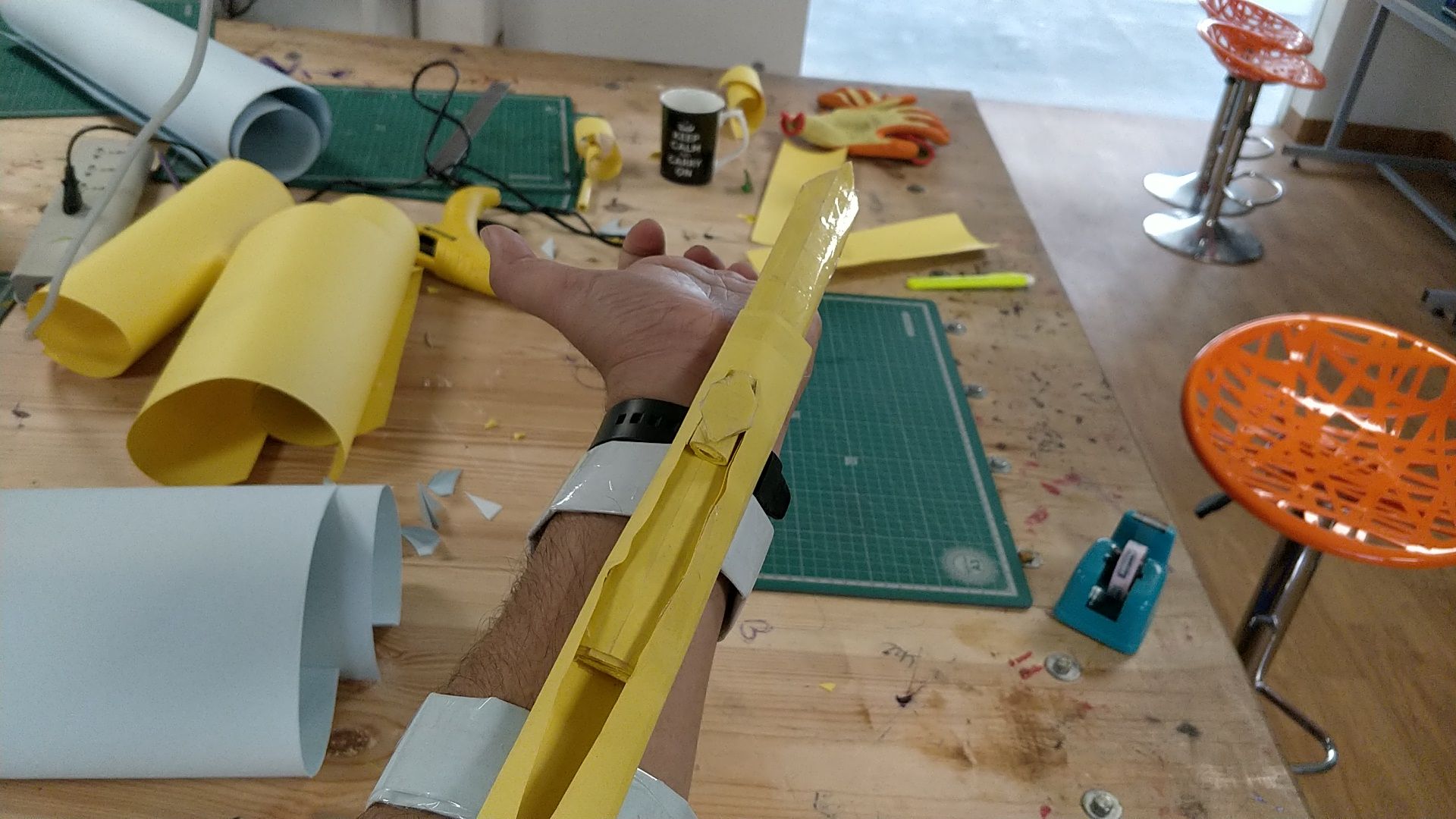 Assassin's Creed Paper Gauntlet : 3 Steps (with Pictures) - Instructables