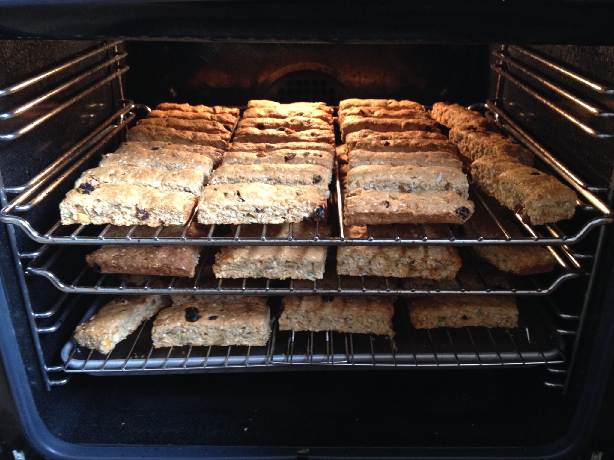 Bruin Beskuit (Multigrain Rusks) : 4 Steps (with Pictures) - Instructables