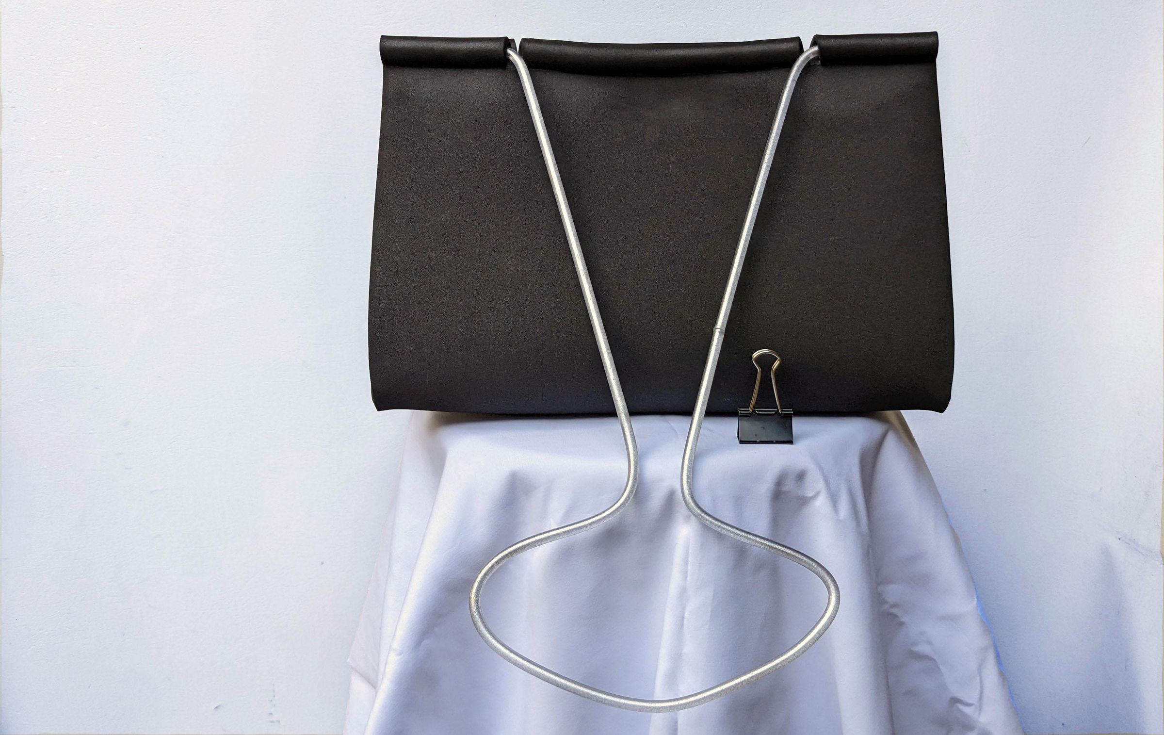 Giant Binder Clip Bag : 12 Steps (with Pictures) - Instructables