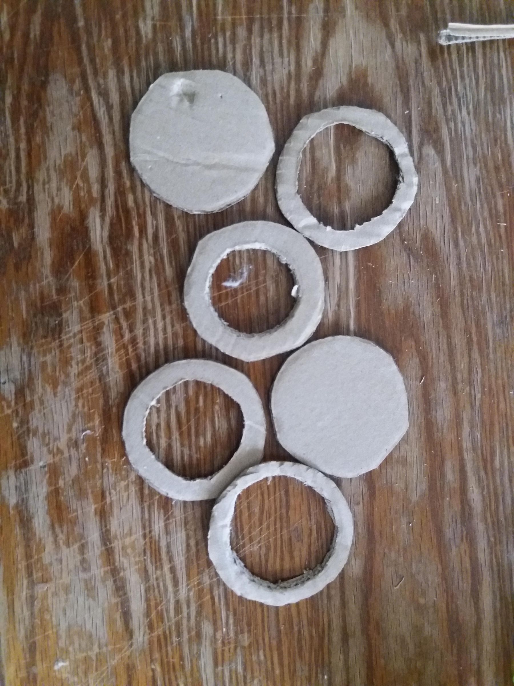 DIY Cardboard Headphones : 9 Steps - Instructables