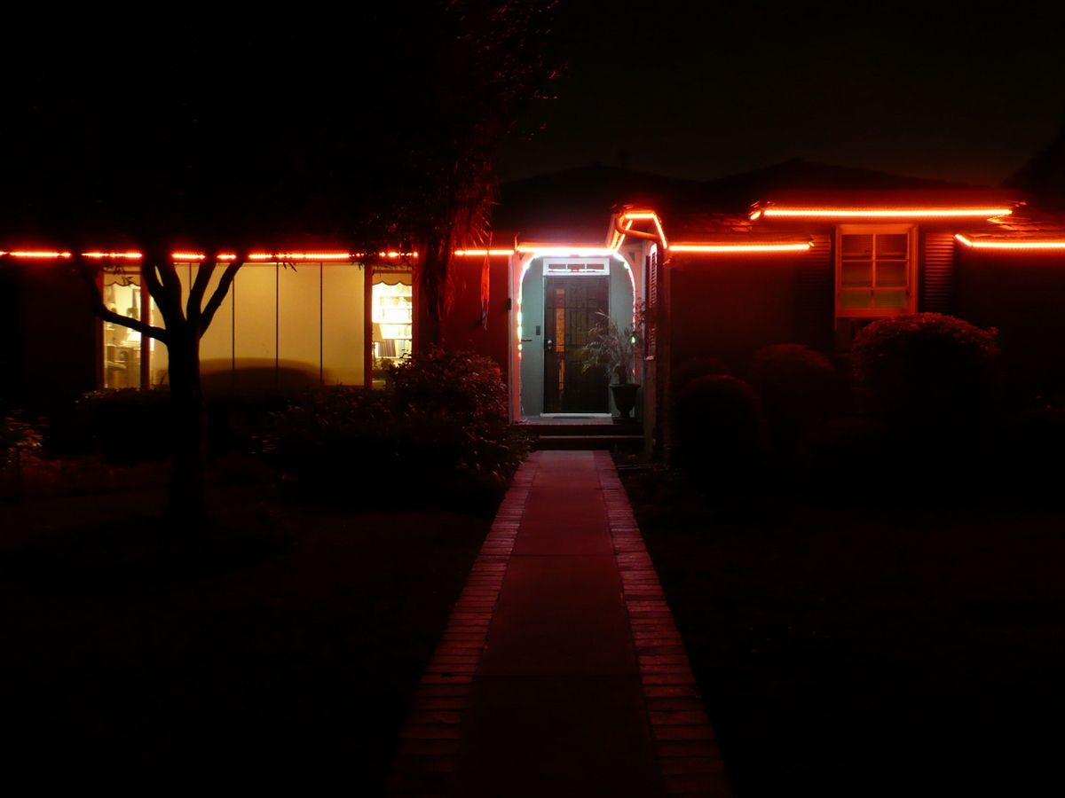 Permanent Digital LED House Holiday Lighting : 6 Steps (with Pictures ...