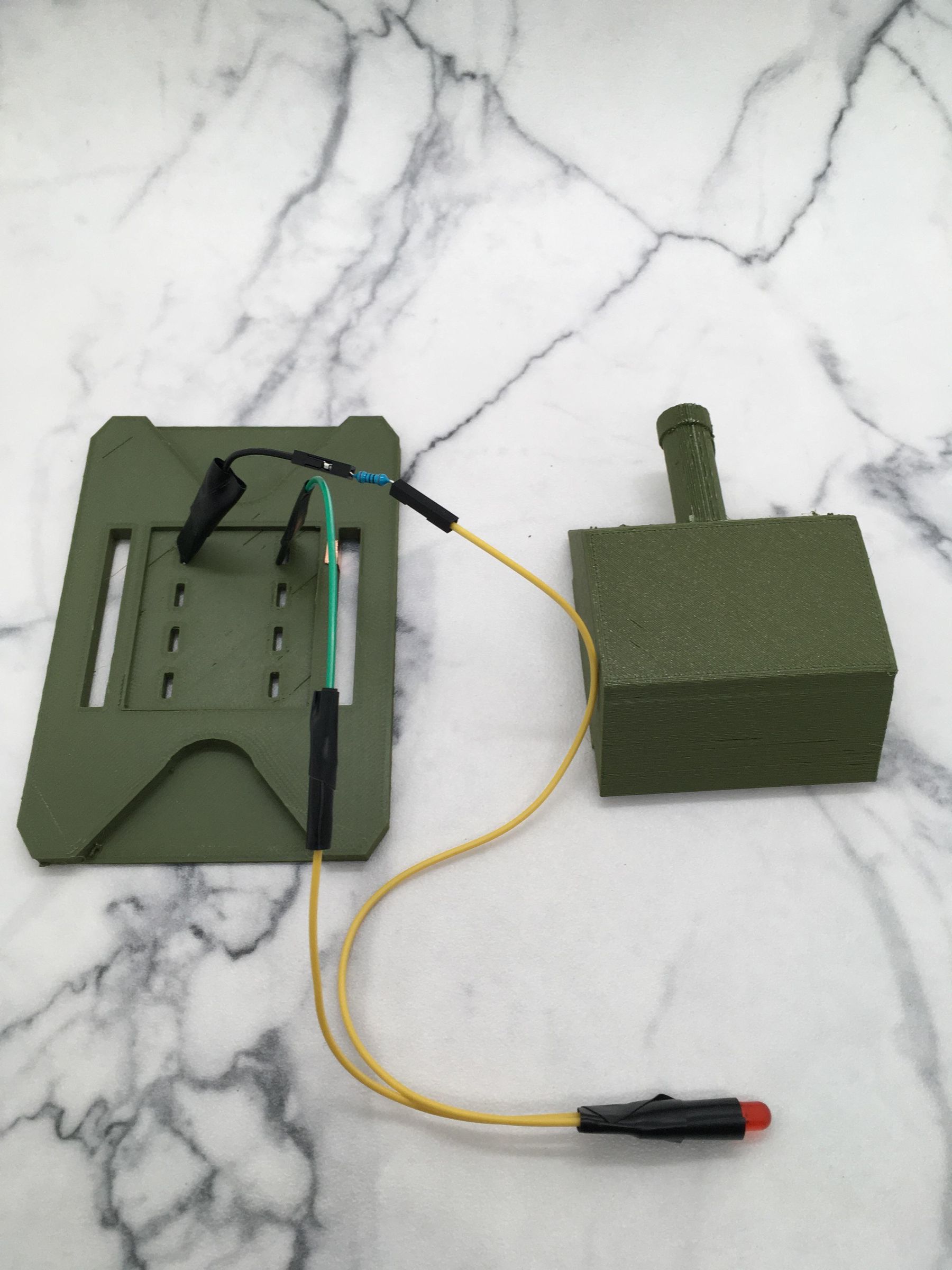 Chase the Expandable Robot 1.0 : 7 Steps (with Pictures) - Instructables