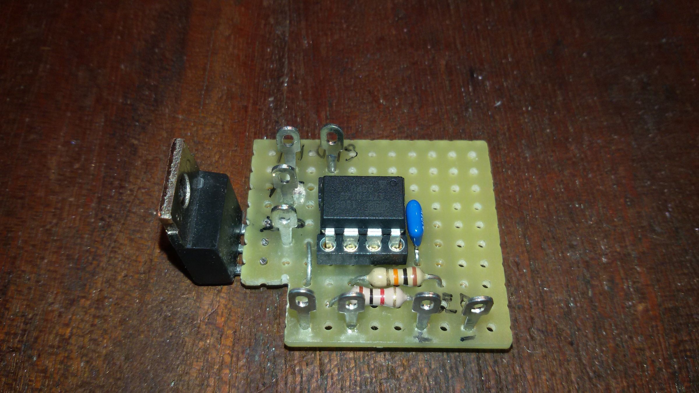 Adjustable High Current Lab SMPS Out of a Standard ATX PS : 17 Steps ...