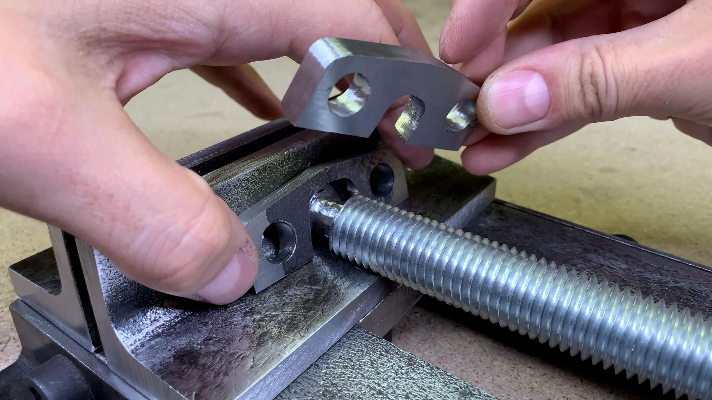 Make a Drill Press Vise Without Welding : 14 Steps (with Pictures ...