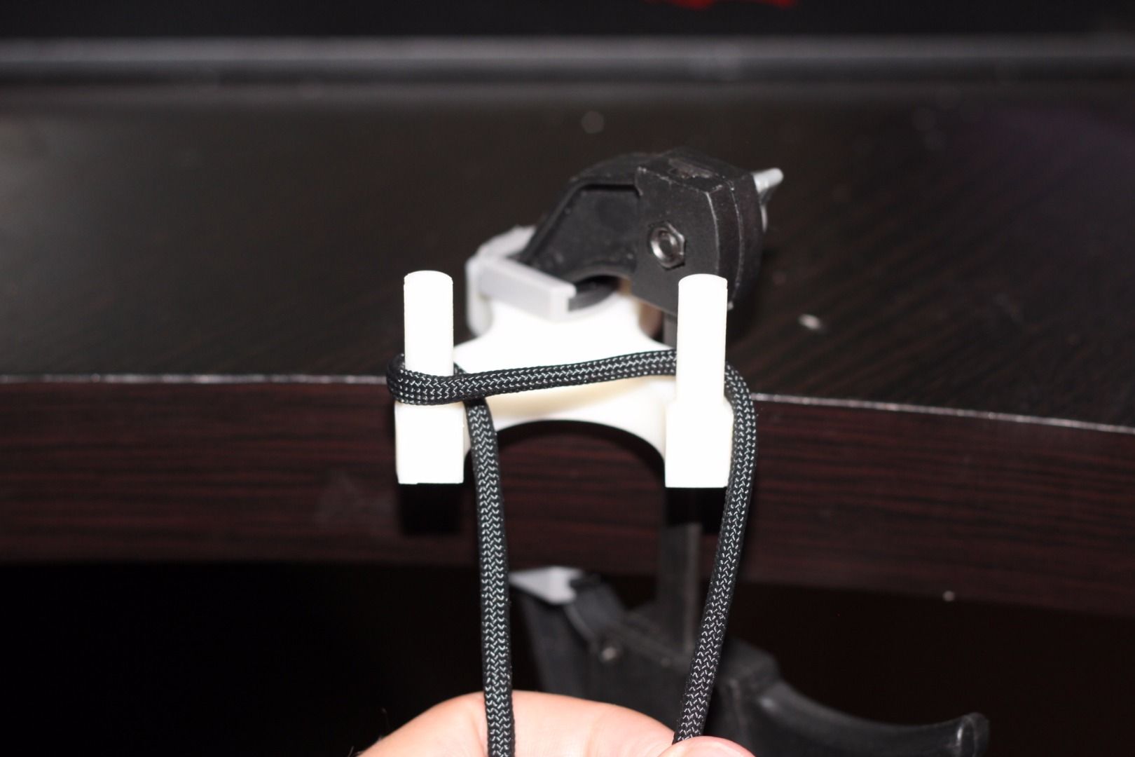 3D Printed Two Peg Spool Knitting - the Beginning : 6 Steps - Instructables