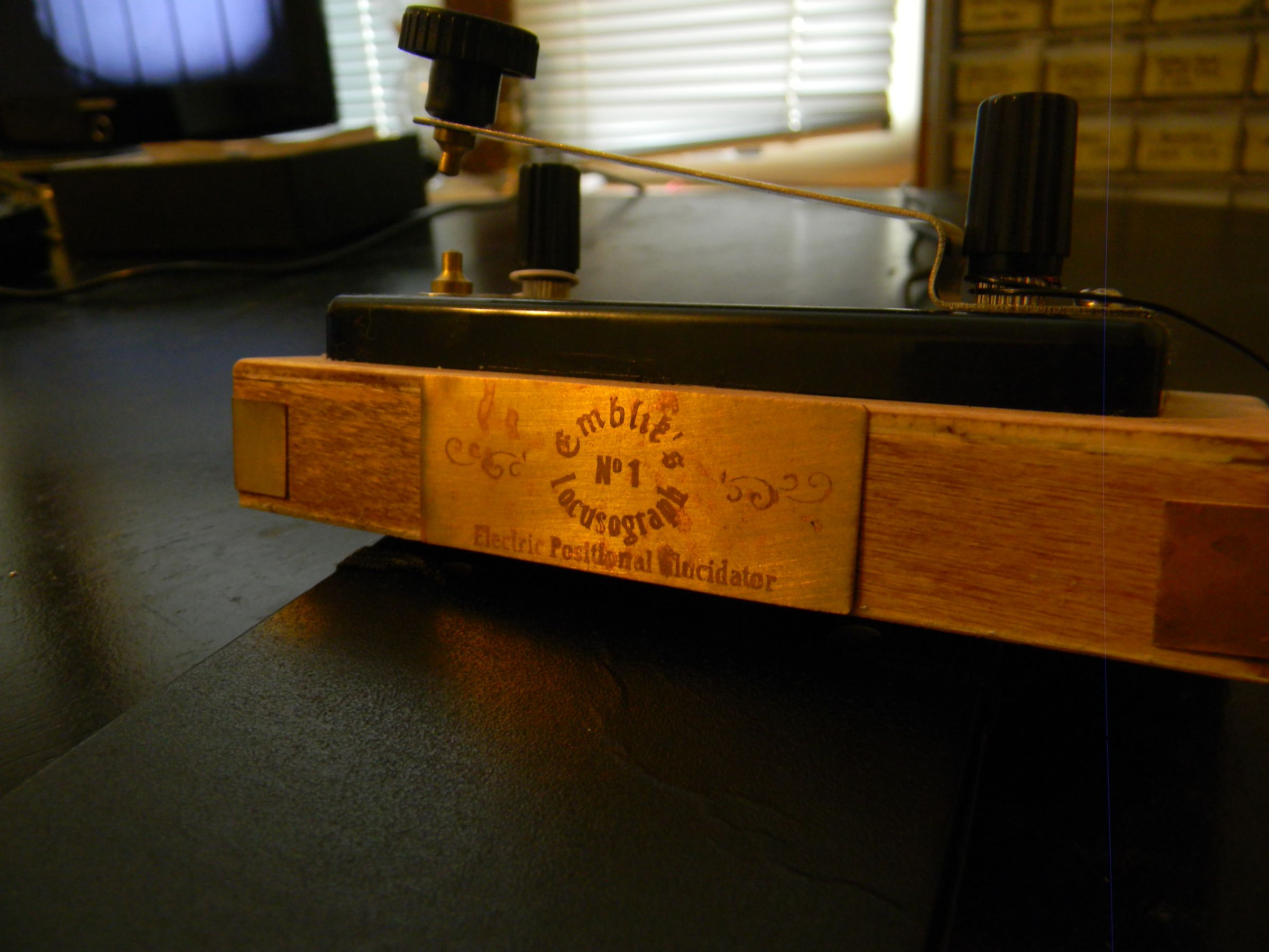 The Locusograph, a Steampunk Telegraph Key Mouse Mod : 9 Steps ...