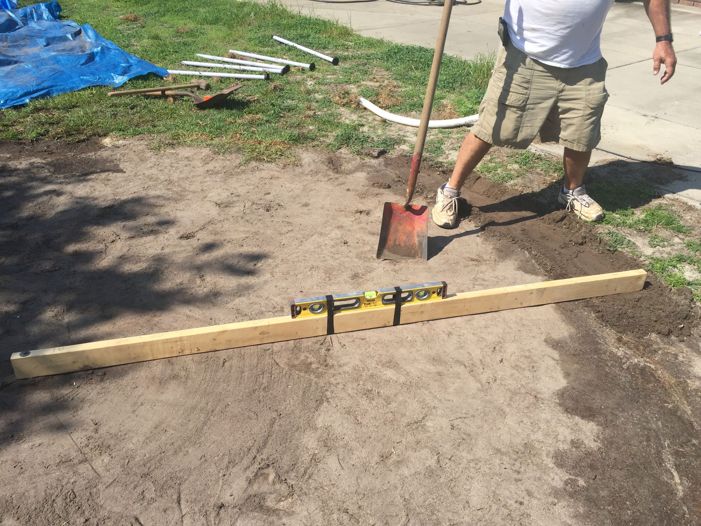 Level an Above-Ground Pool : 6 Steps (with Pictures) - Instructables