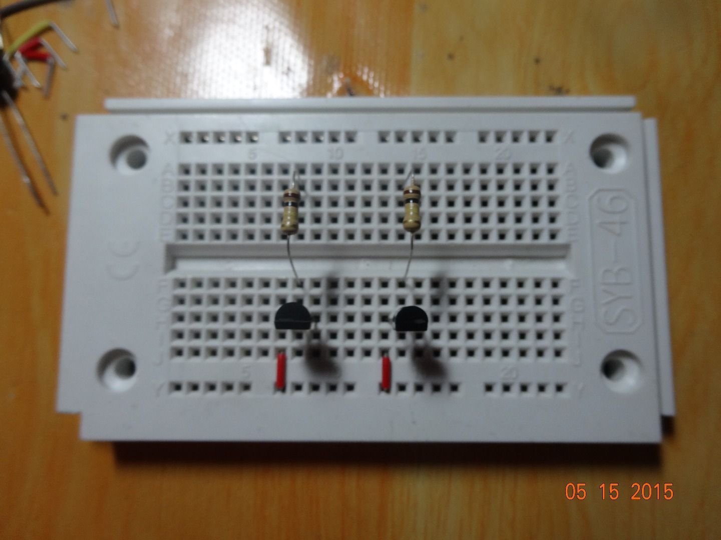Dual LED Flasher : 6 Steps (with Pictures) - Instructables