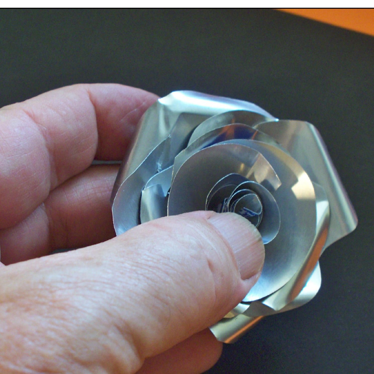 Roses From Soft Drink Cans : 8 Steps (with Pictures) - Instructables