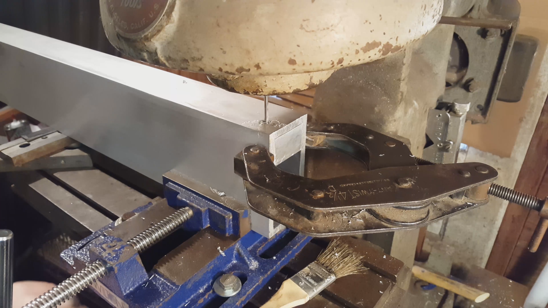 Building a CNC Router From Scratch : 9 Steps - Instructables