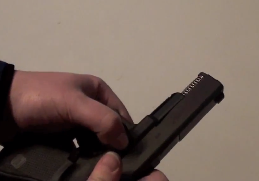 Disassembling a Glock 19 Gen 4 for Cleaning Purposes : 6 Steps ...