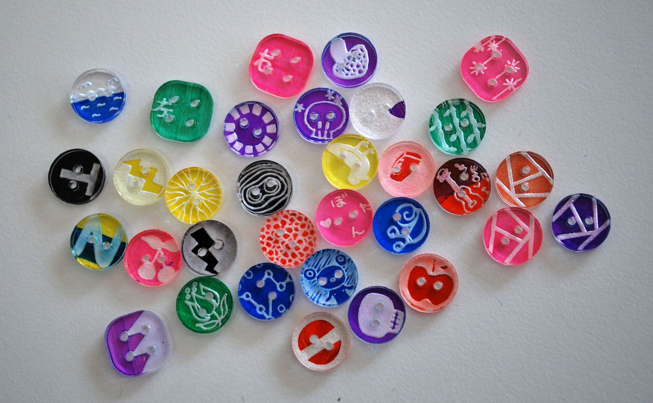 Original Button : 7 Steps (with Pictures) - Instructables