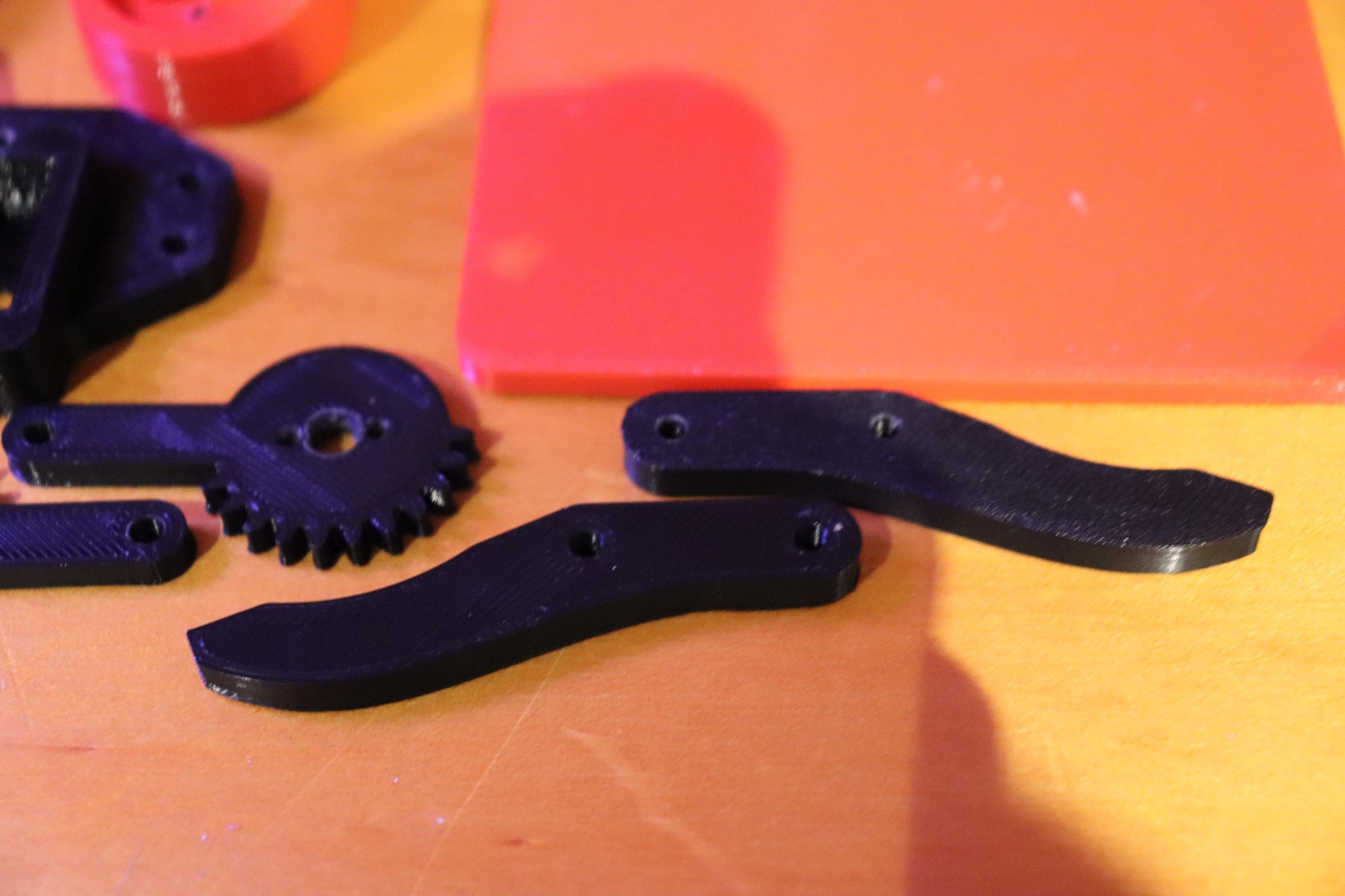 Bluetooth Controlled Claw Robot : 20 Steps (with Pictures) - Instructables