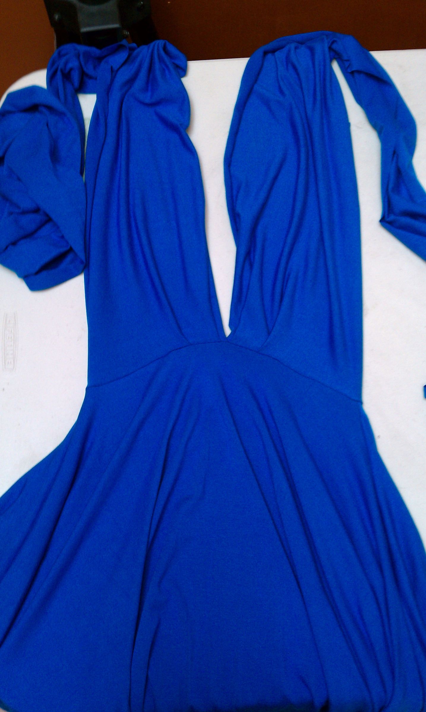 DIY Convertible Dress : 4 Steps (with Pictures) - Instructables