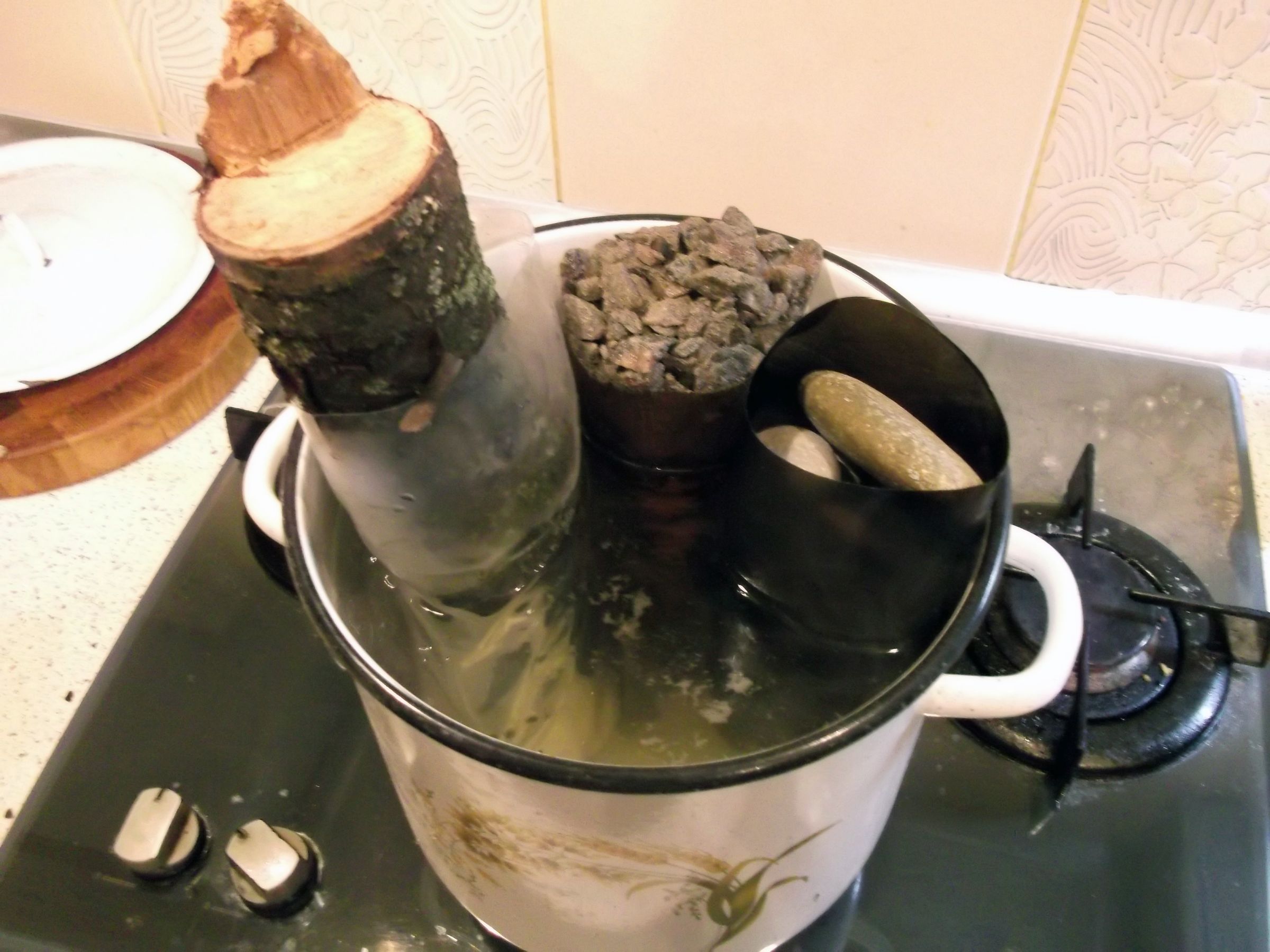 Shaping Plastic Bottles Into Something Interesting : 14 Steps (with ...